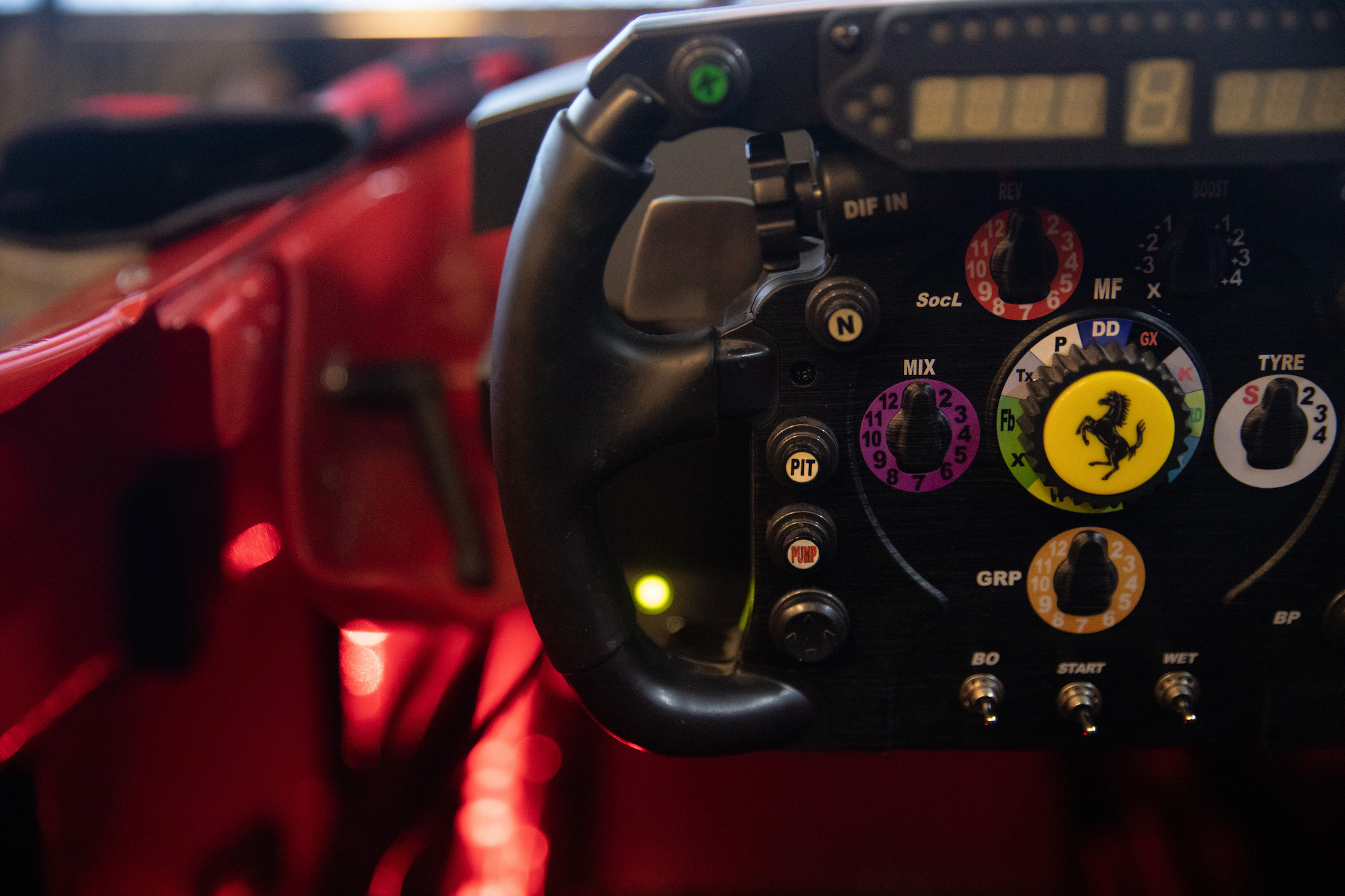 F1 STATIC RACING SIMULATOR - FERRARI LIVERY