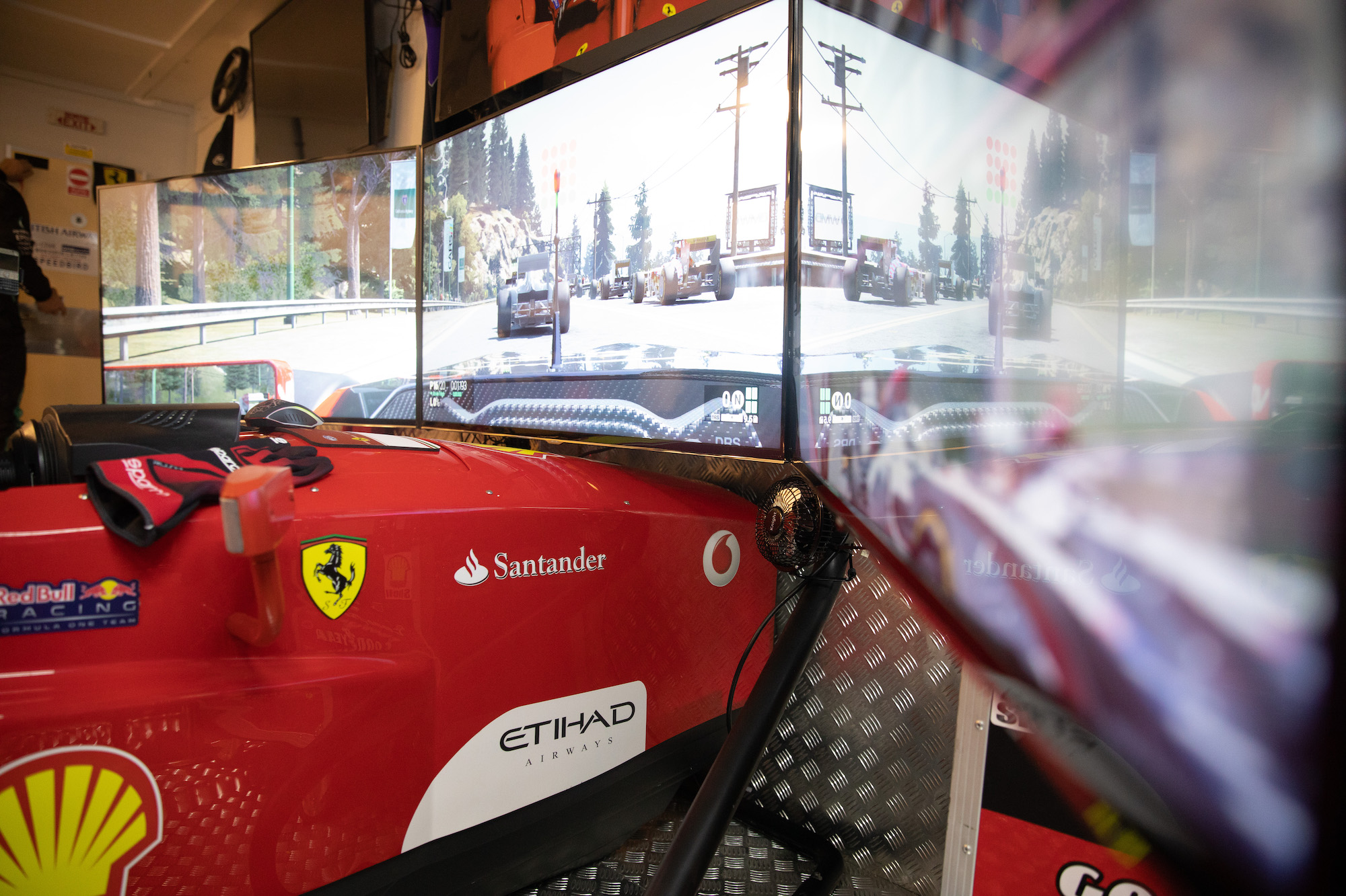 F1 STATIC RACING SIMULATOR - FERRARI LIVERY