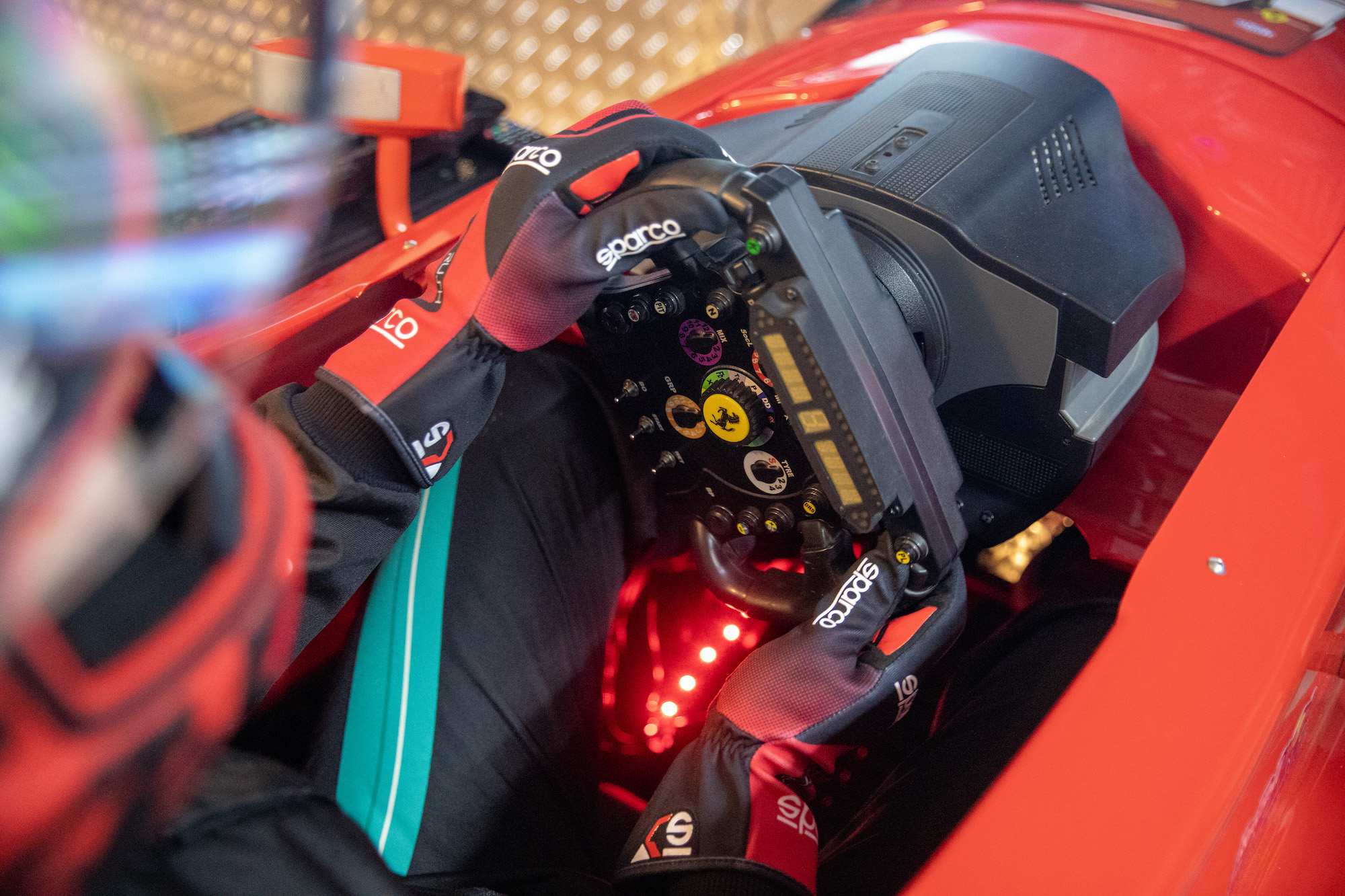 F1 STATIC RACING SIMULATOR - FERRARI LIVERY