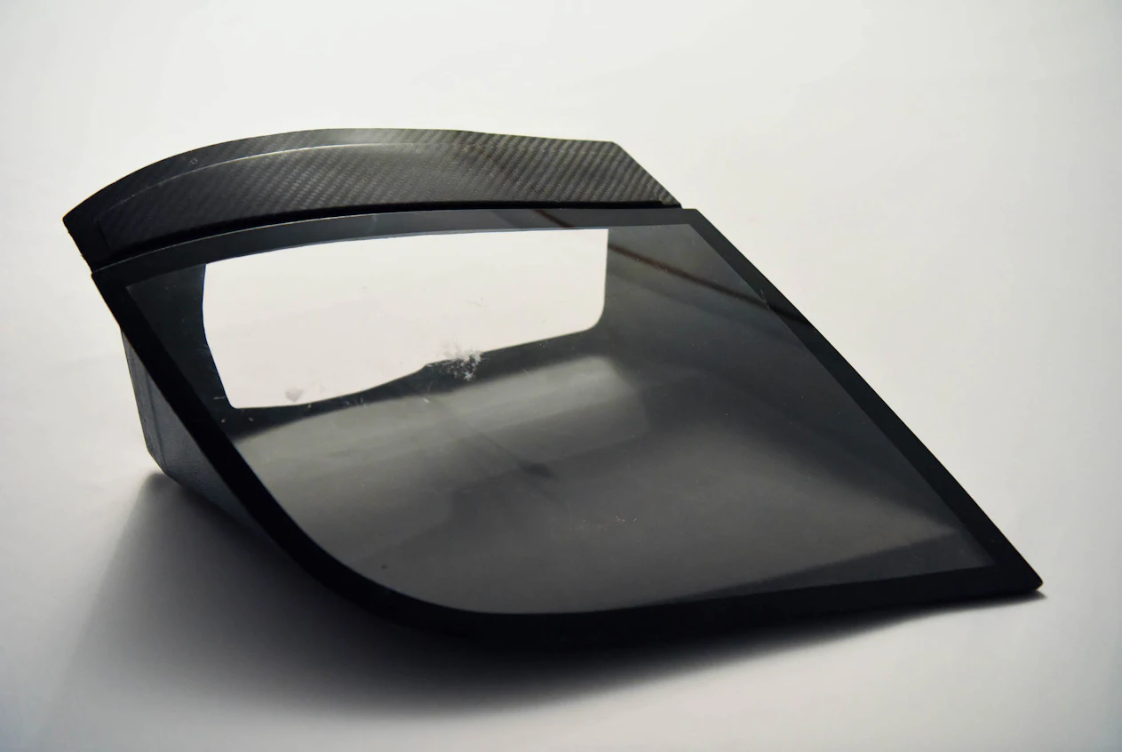 MCLAREN F1 HEADLIGHT SHROUD