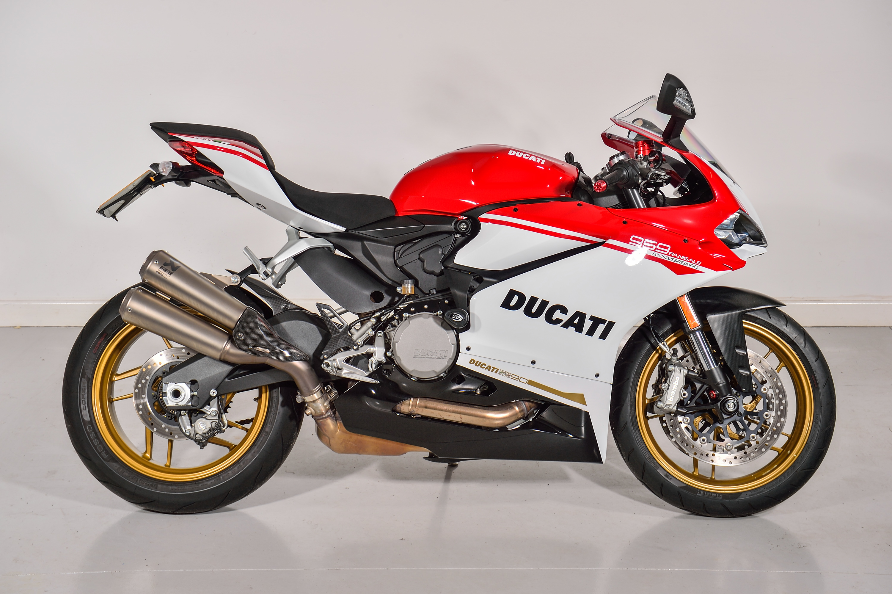 2017 DUCATI 959 PANIGALE ANNIVERSARIO - 616 MILES