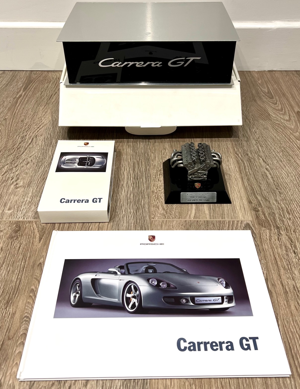 PORSCHE CARRERA GT PRE DELIVERY GIFT PACKAGE
