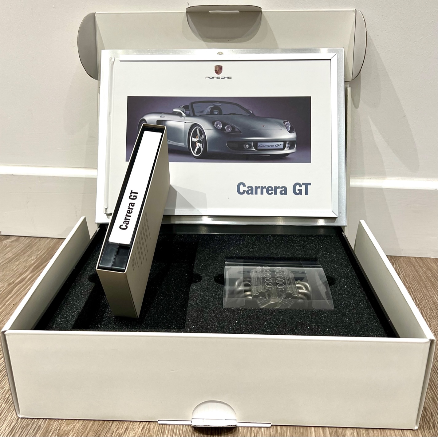 PORSCHE CARRERA GT PRE DELIVERY GIFT PACKAGE