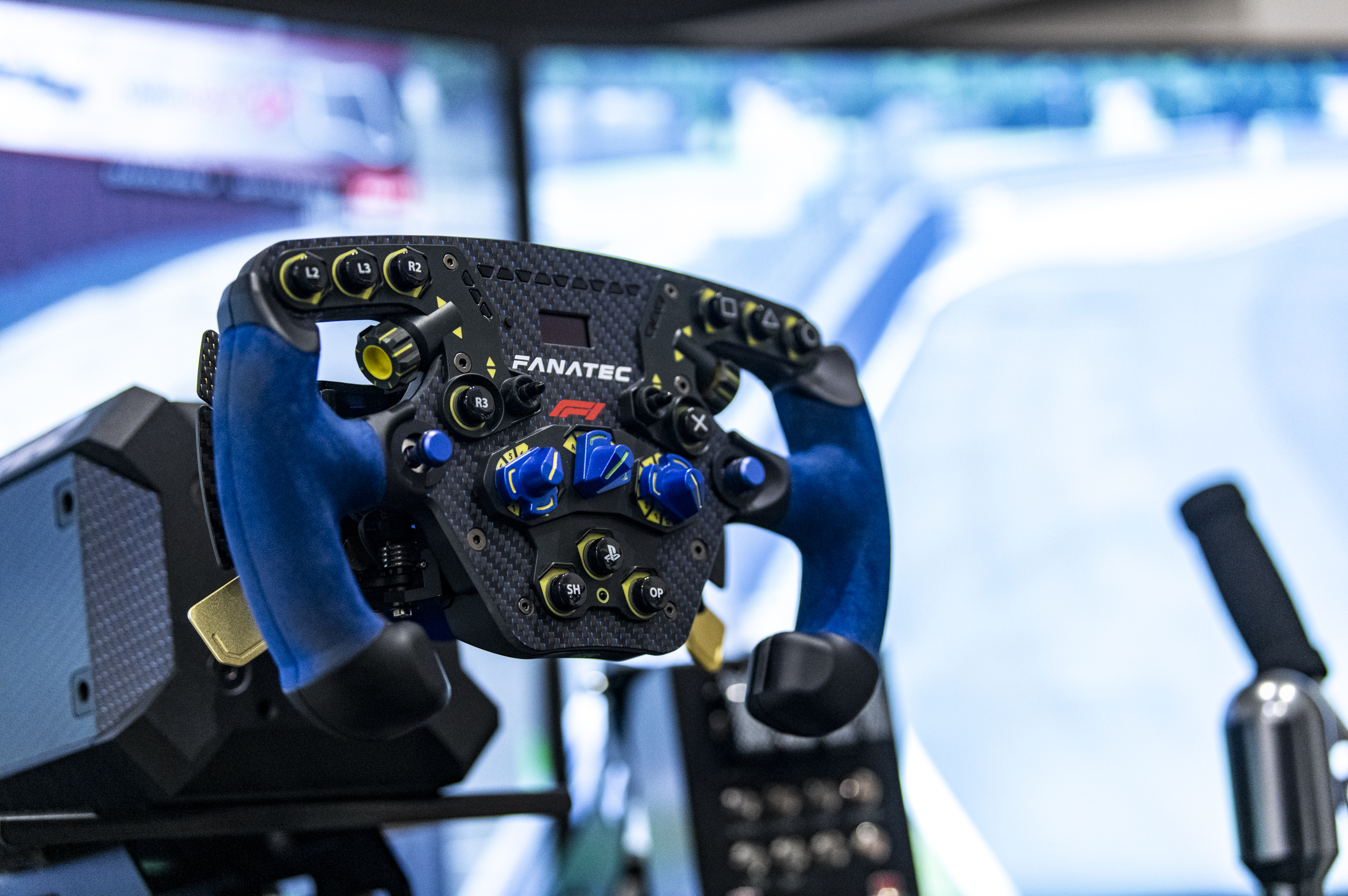 CUSTOM RACING SIMULATOR