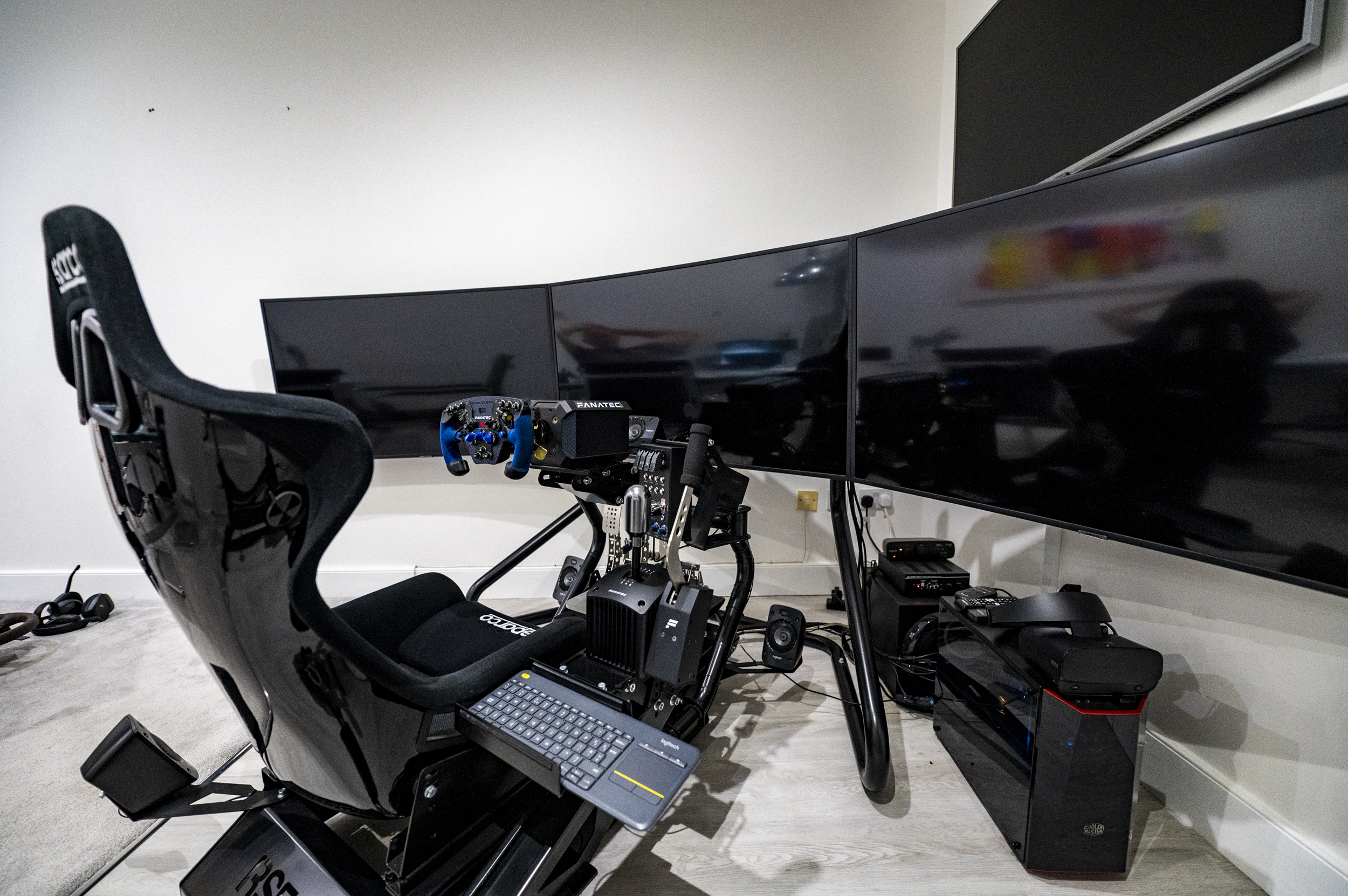 CUSTOM RACING SIMULATOR