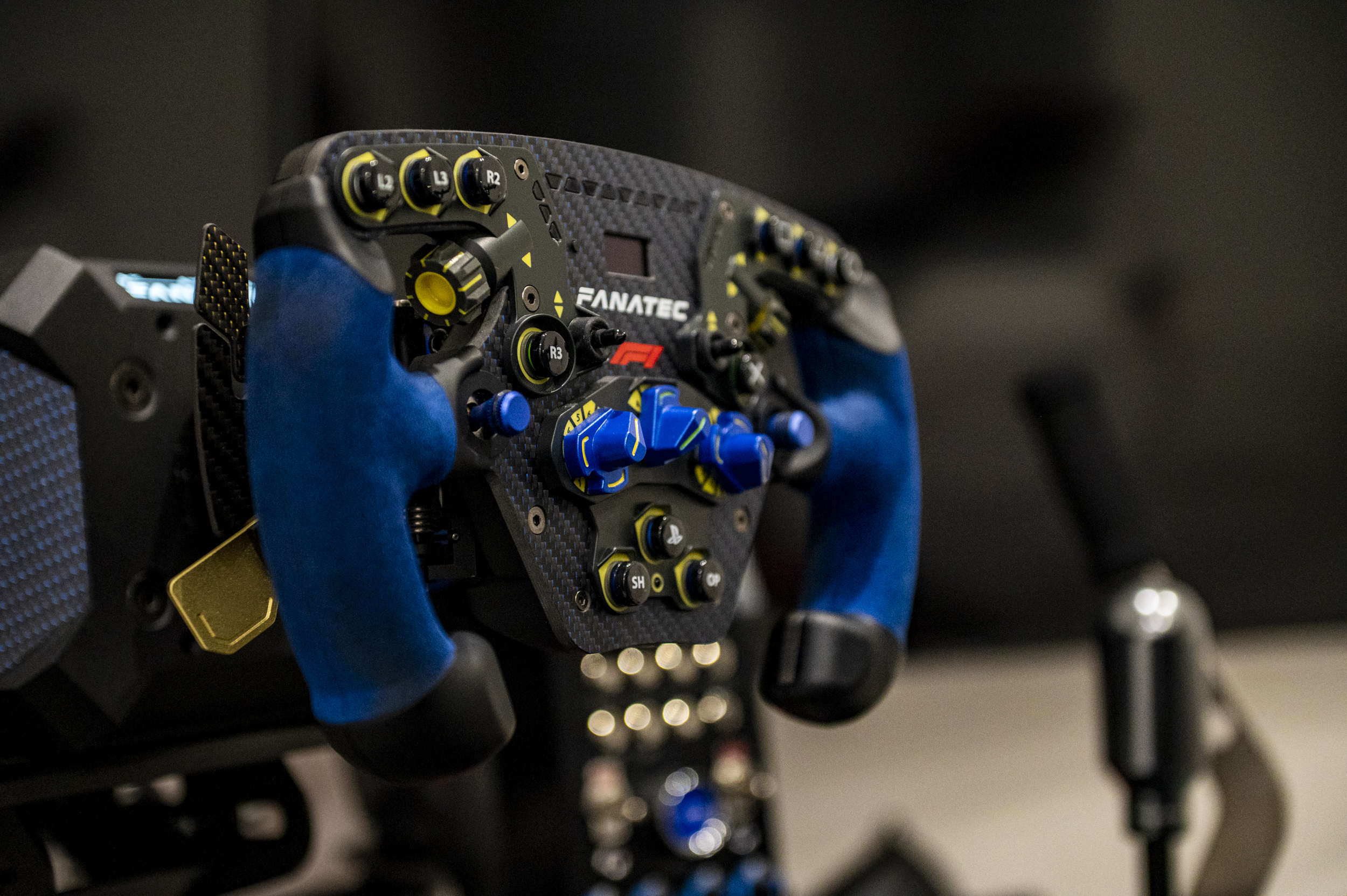 CUSTOM RACING SIMULATOR