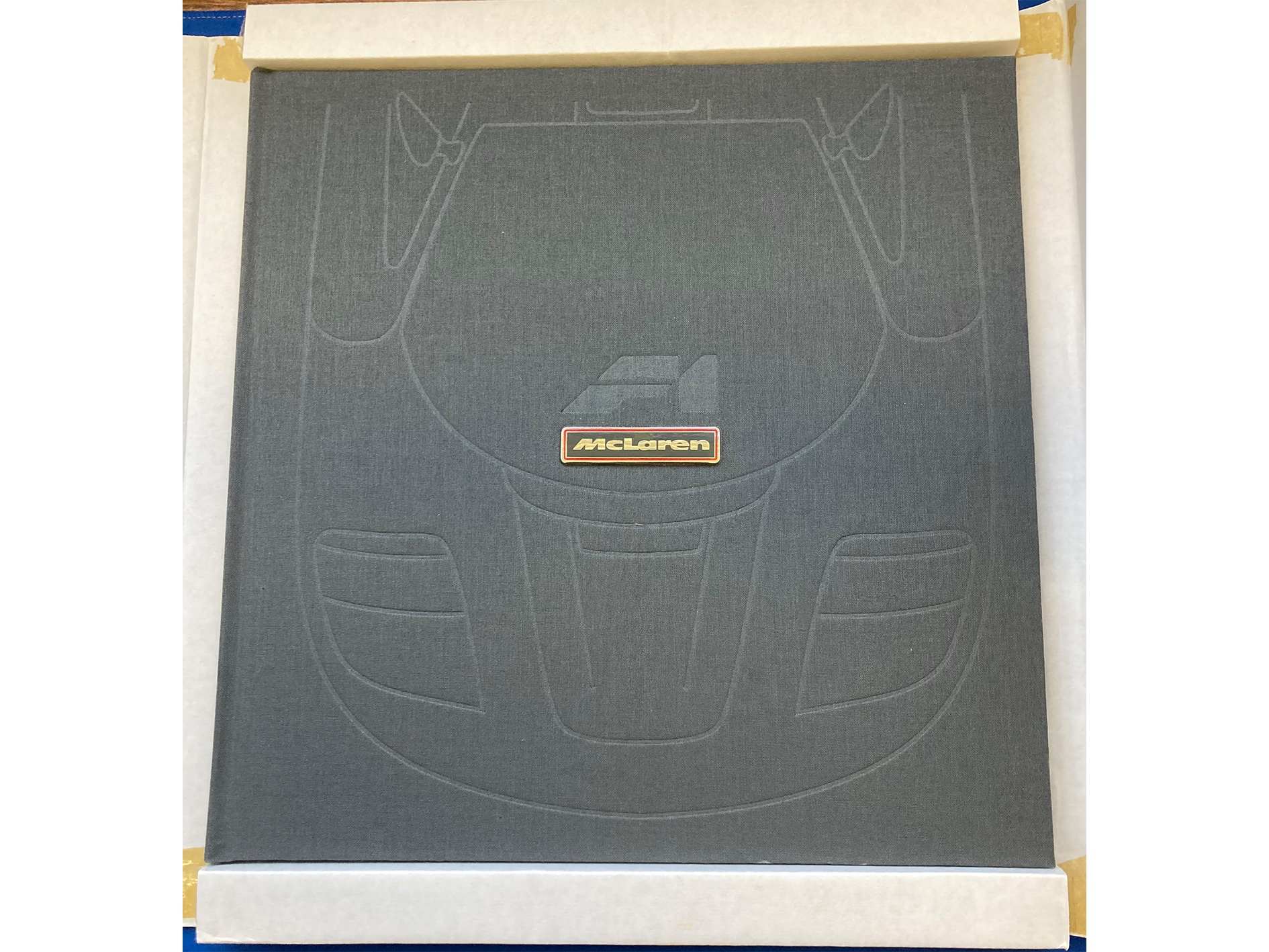 MCLAREN F1 HARDBACK BROCHURE