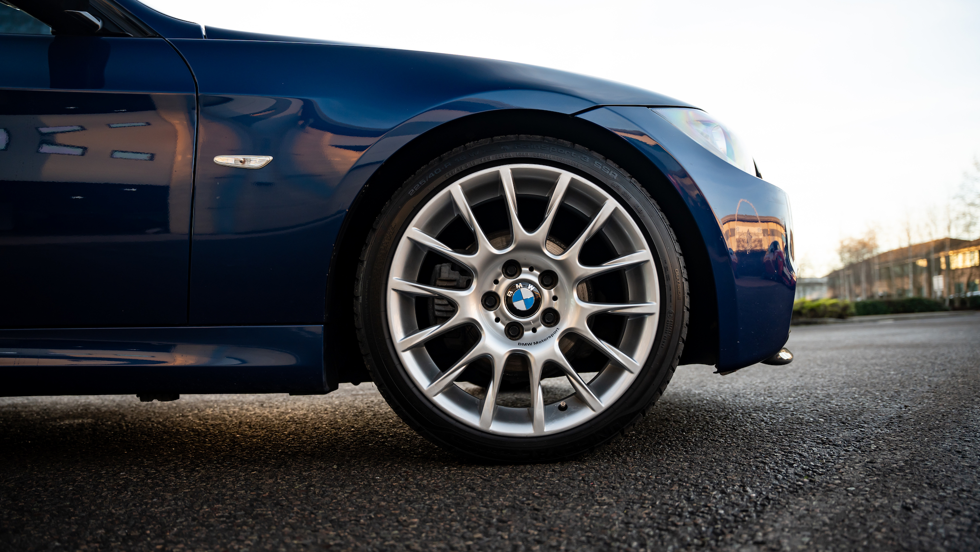 2006 BMW (E90) 320SI