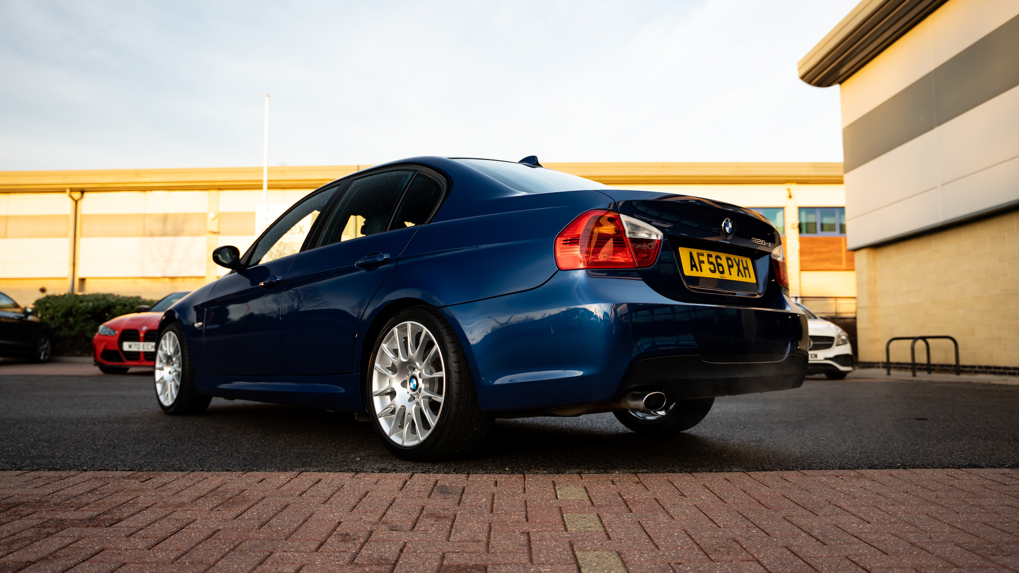 2006 BMW (E90) 320SI