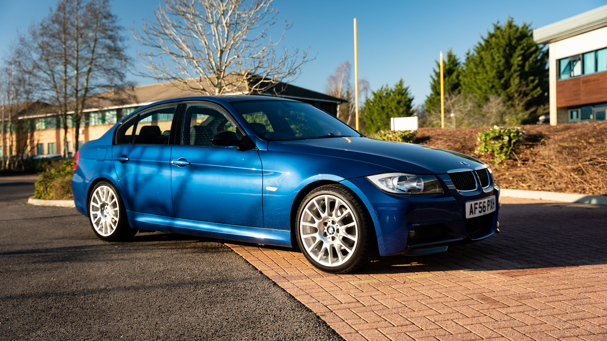 2006 BMW (E90) 320SI