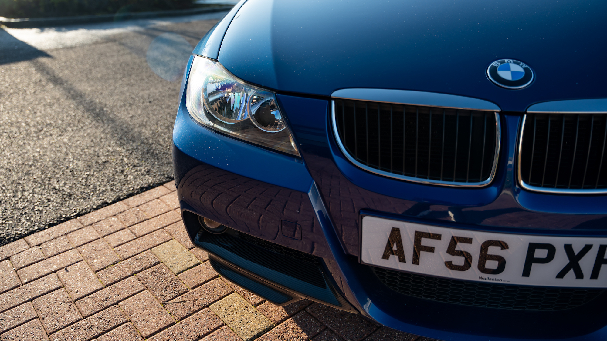 2006 BMW (E90) 320SI