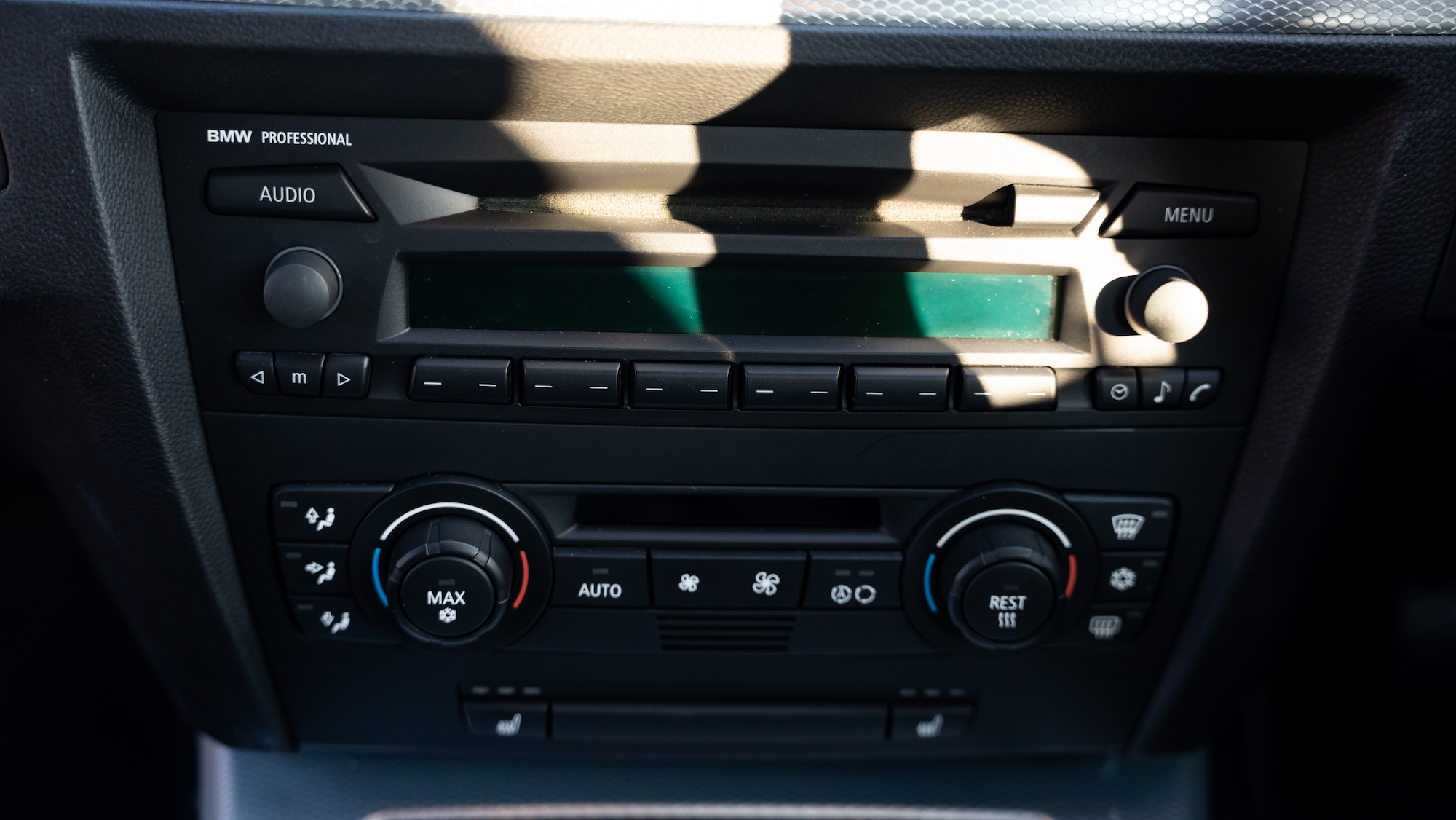 2006 BMW (E90) 320SI