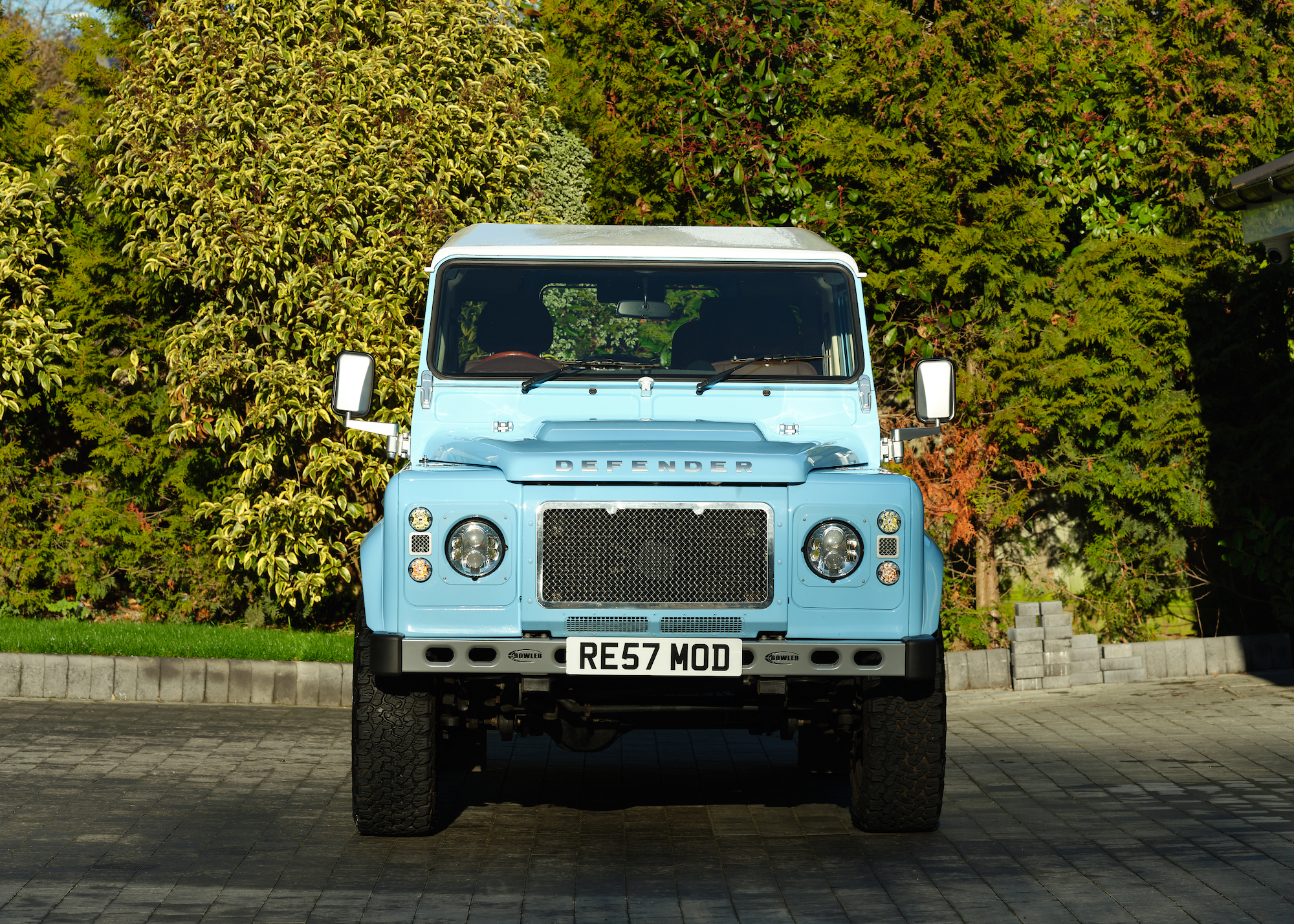 2015 LAND ROVER DEFENDER 90 XS - 7,215 MILES