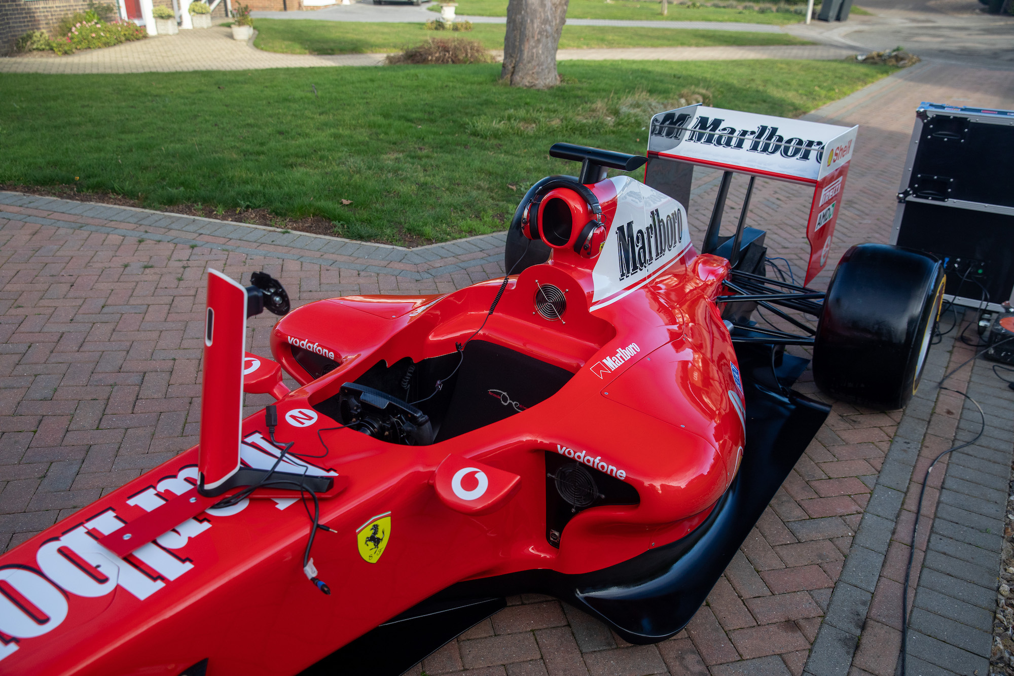 FERRARI F1 REPLICA RACING SIMULATOR AND TRAILER
