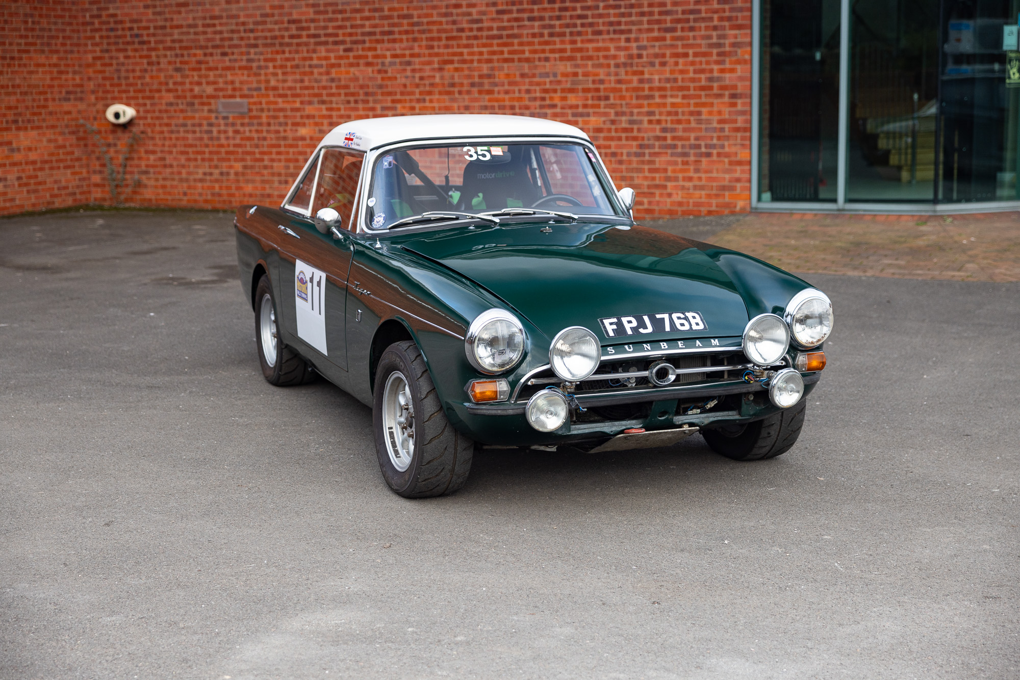 1964 SUNBEAM TIGER MK1 - RALLY SPEC