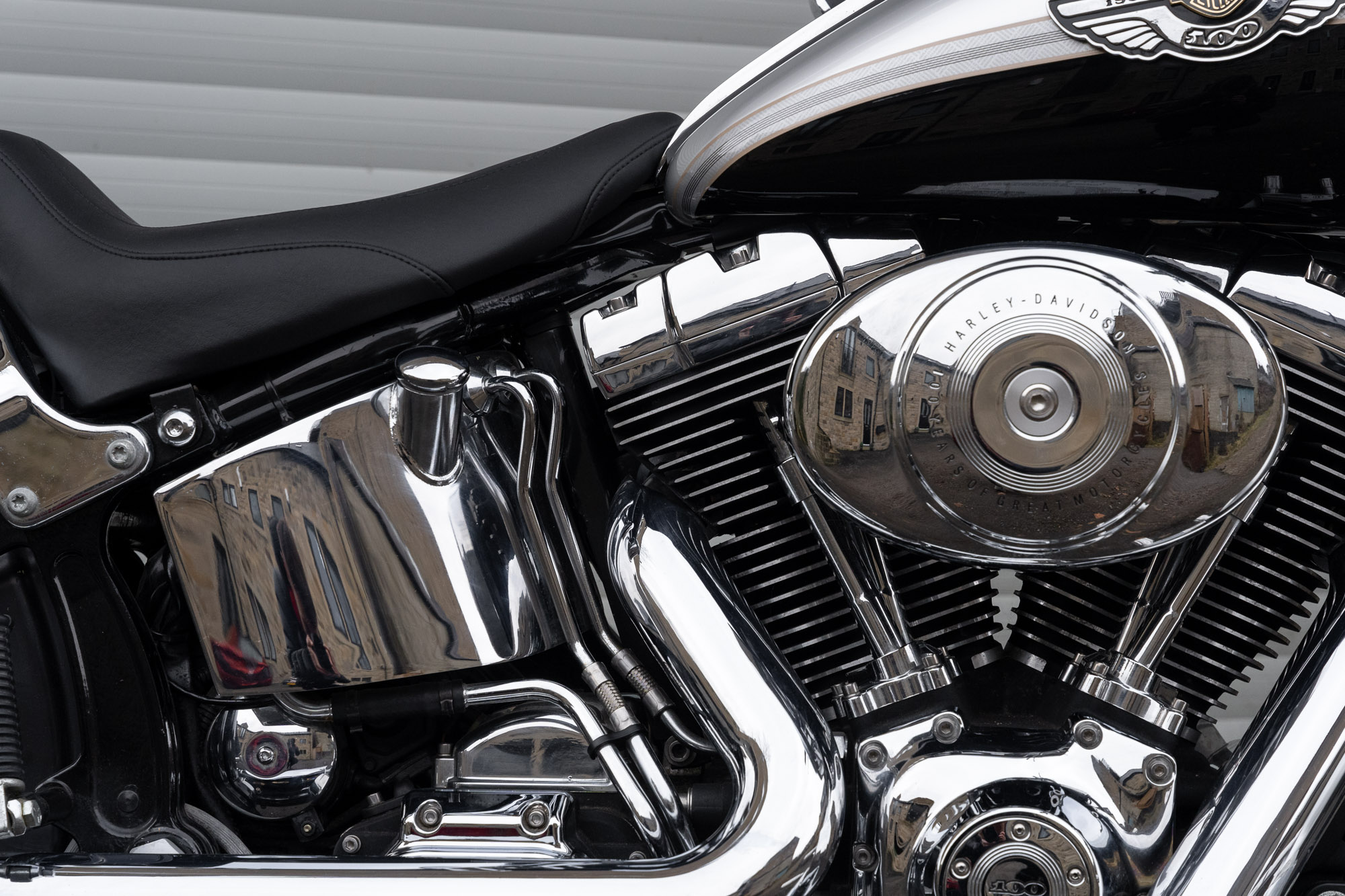 WINGED CHROME PLATED OIL TANK FOR SOFTAIL FATBOY HARLEY, 42% OFF