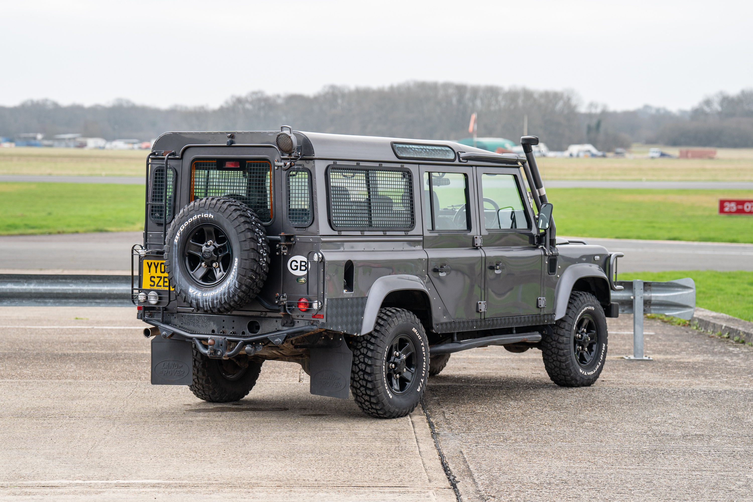 Land Rover Defender TD5, 2005, 55% OFF