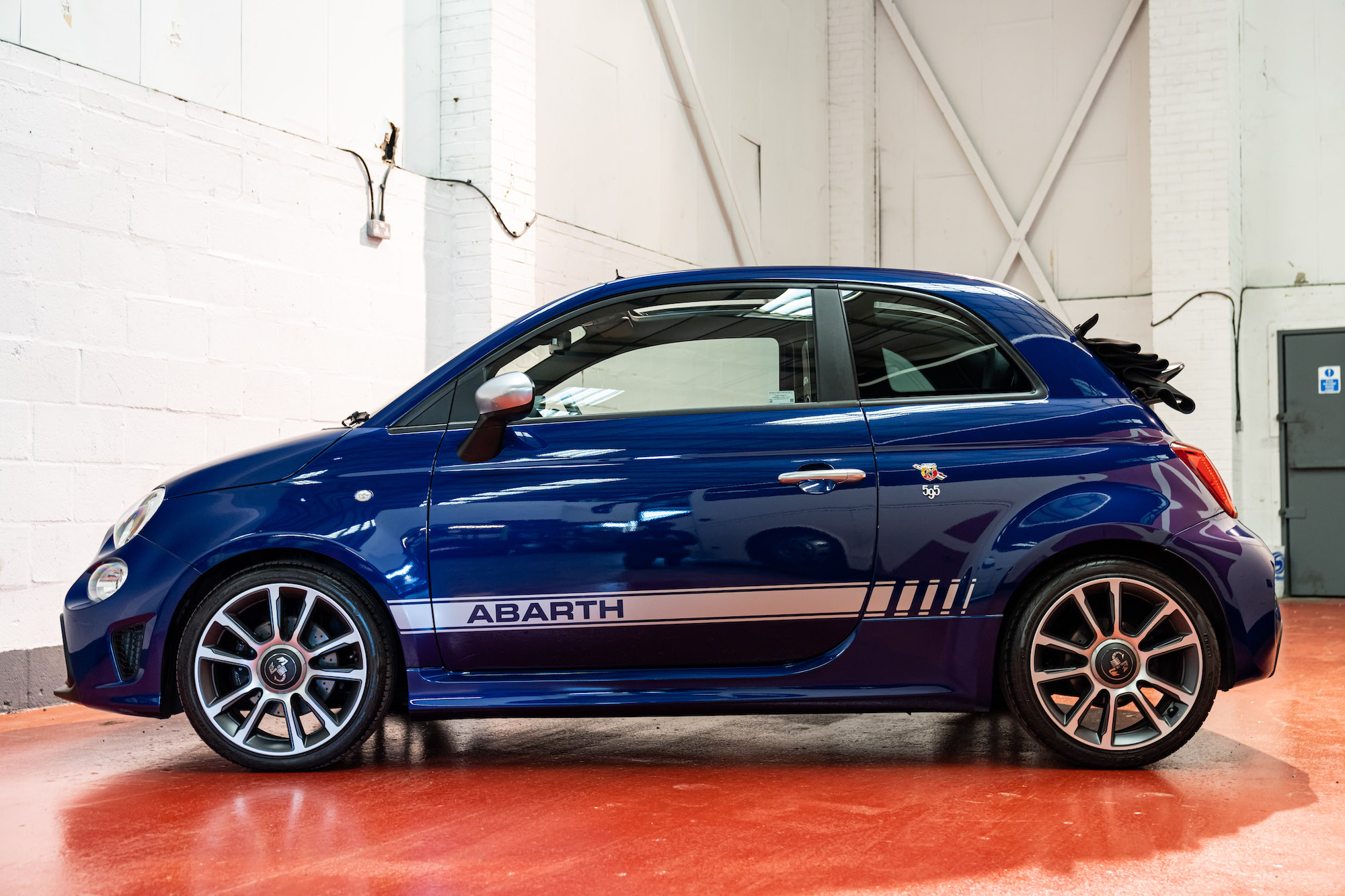 2016 ABARTH 595 TURISMO CONVERTIBLE - 7,791 MILES