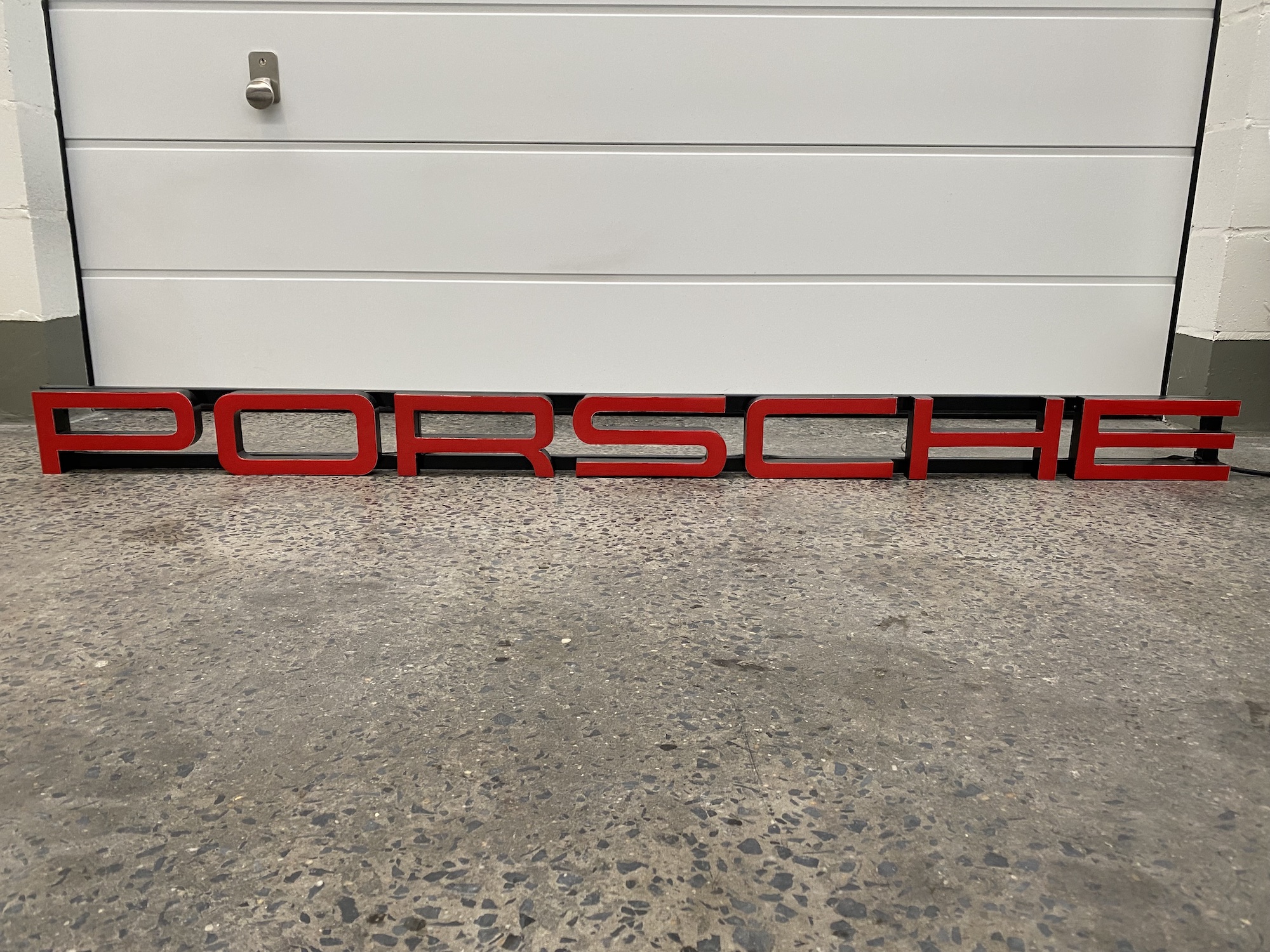 LARGE PORSCHE ILLUMINATED SIGN