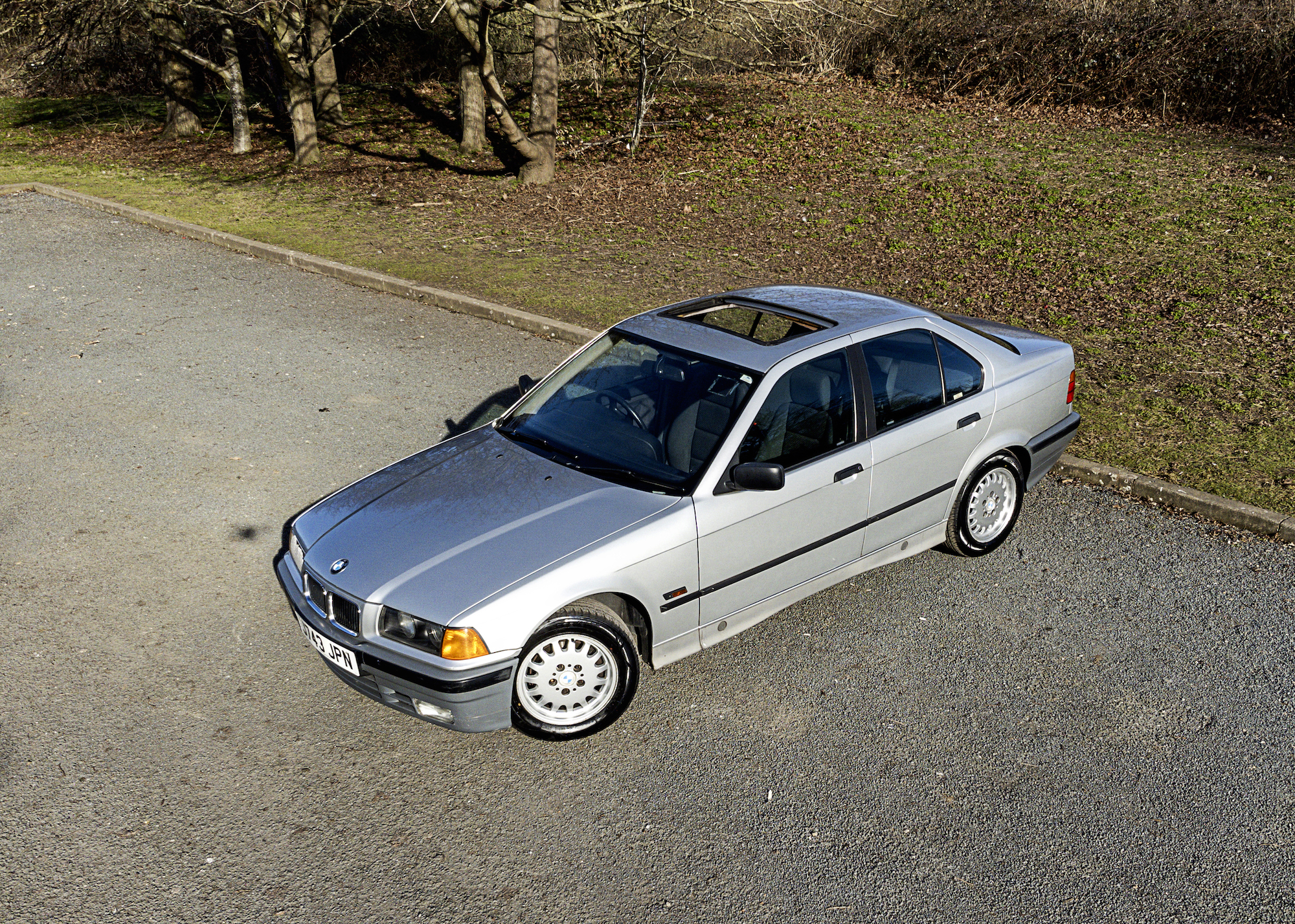 1992 BMW (E36) 320I