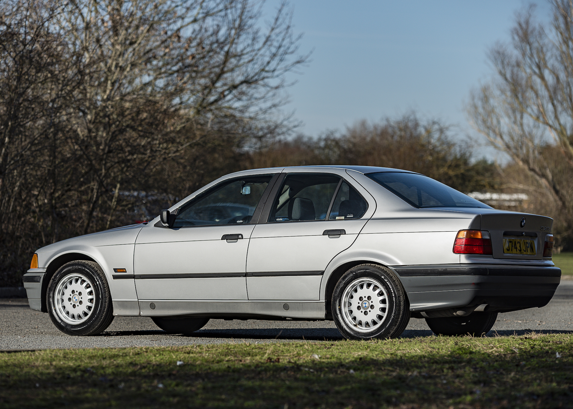 1992 BMW (E36) 320I