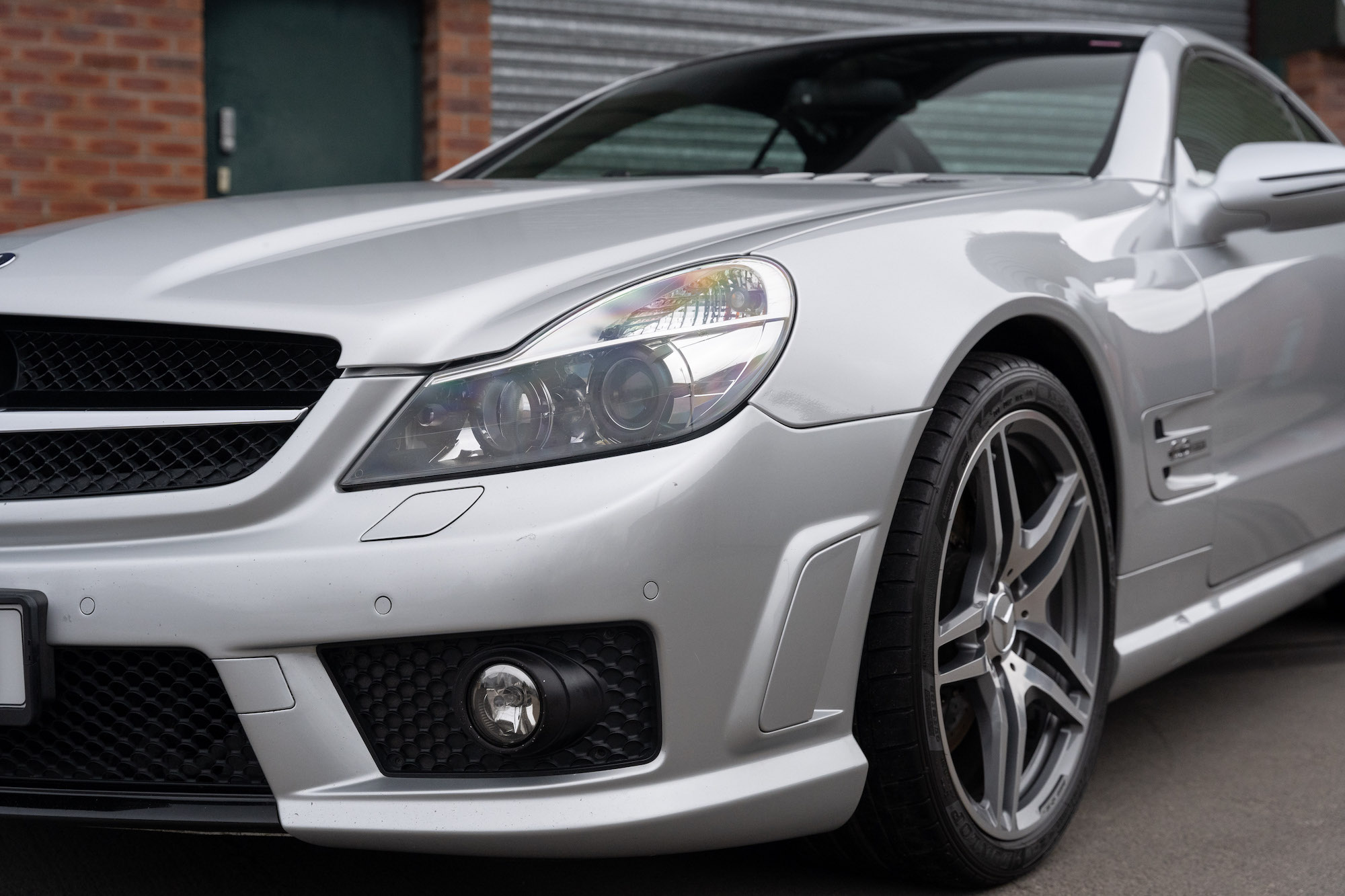 2009 MERCEDES-BENZ (R230) SL63 AMG