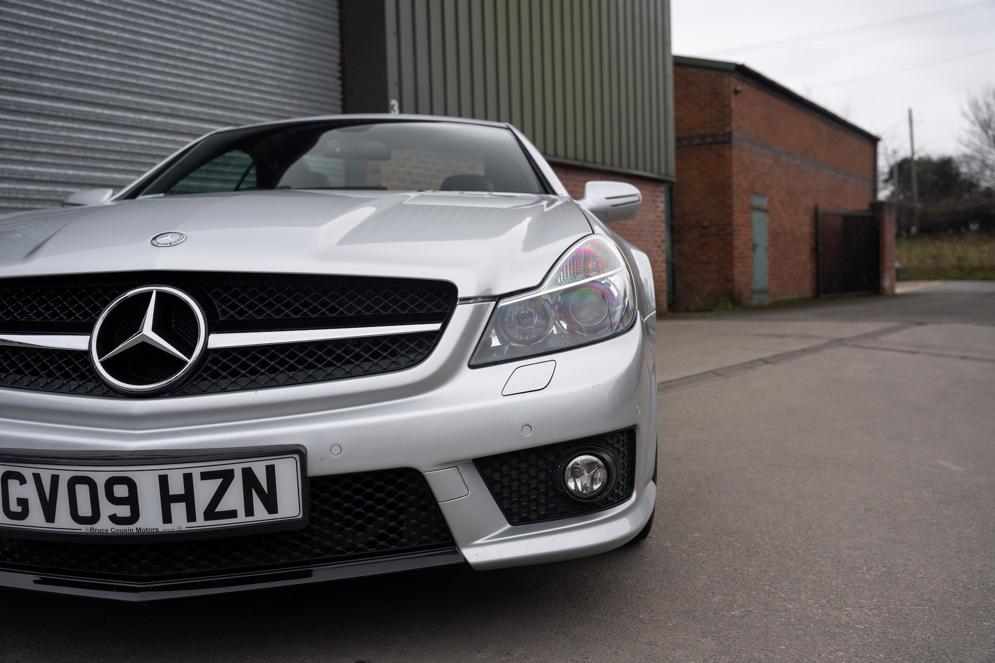2009 MERCEDES-BENZ (R230) SL63 AMG