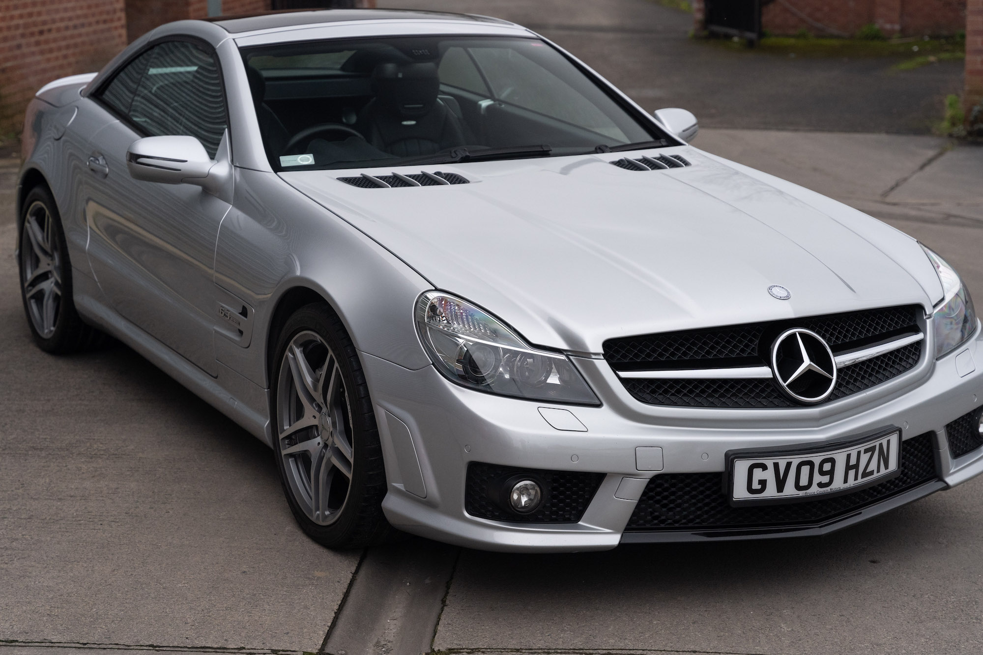 2009 MERCEDES-BENZ (R230) SL63 AMG