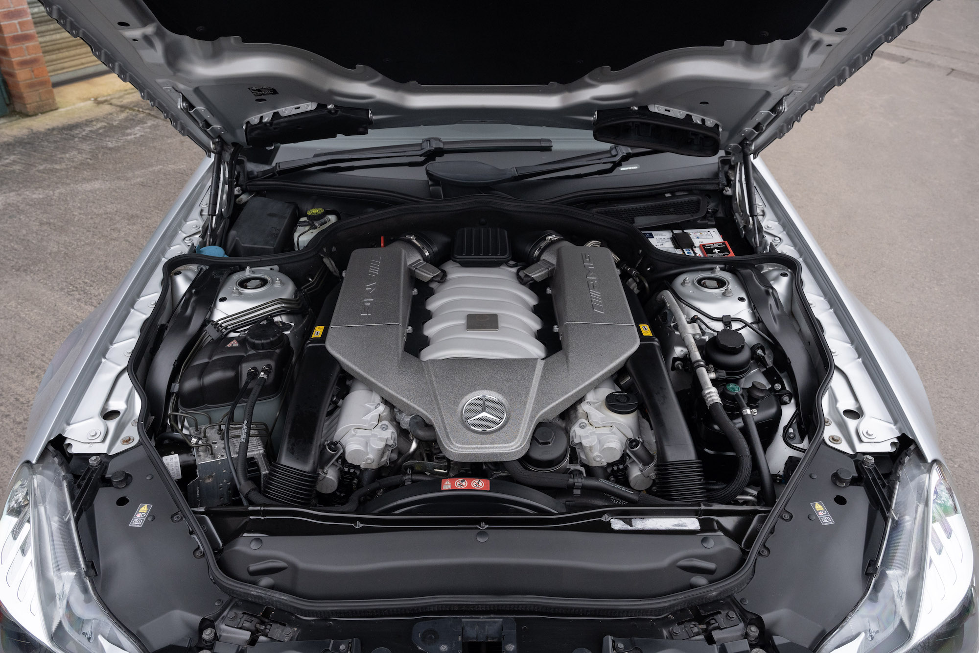 2009 MERCEDES-BENZ (R230) SL63 AMG