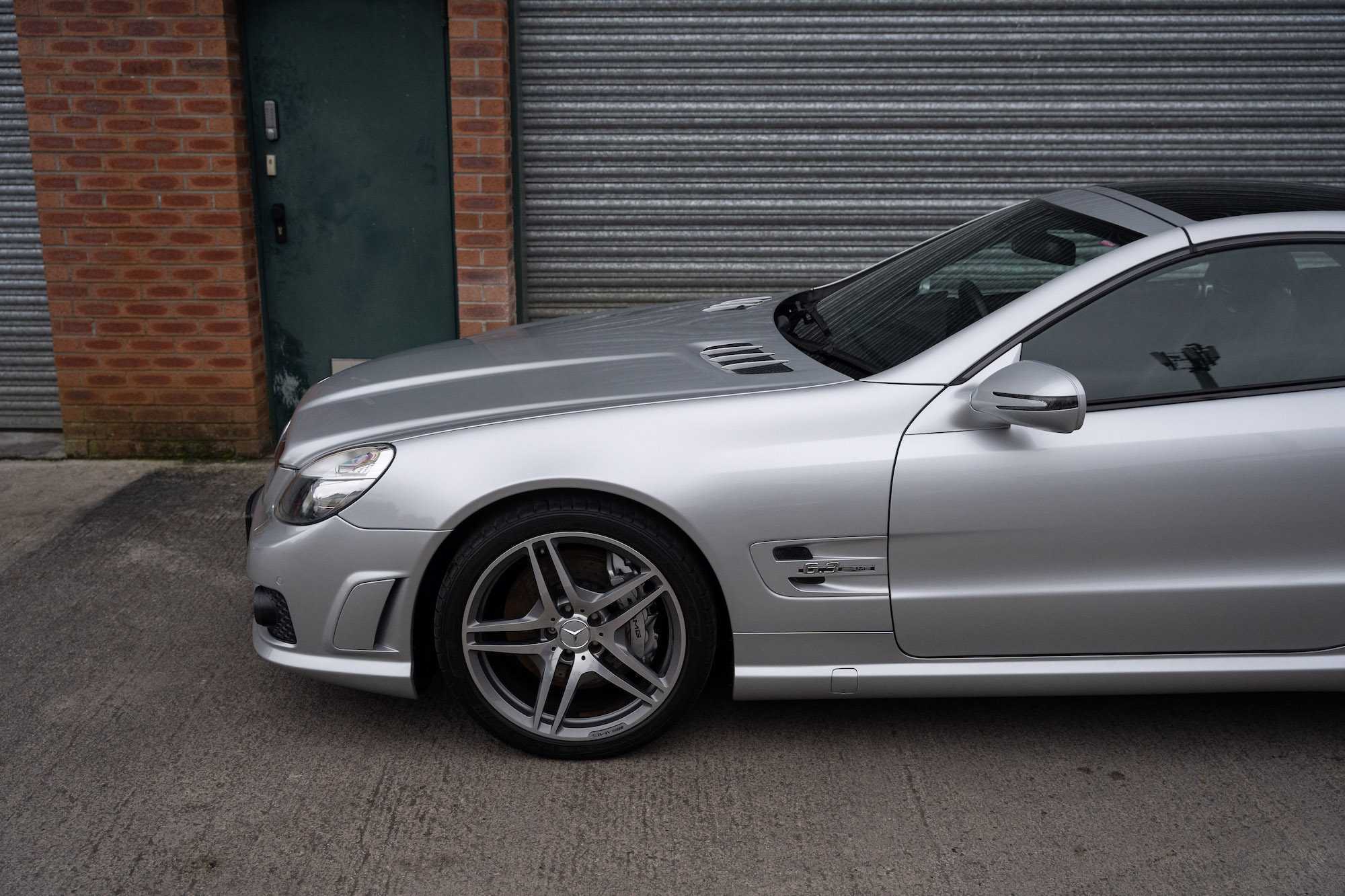 2009 MERCEDES-BENZ (R230) SL63 AMG
