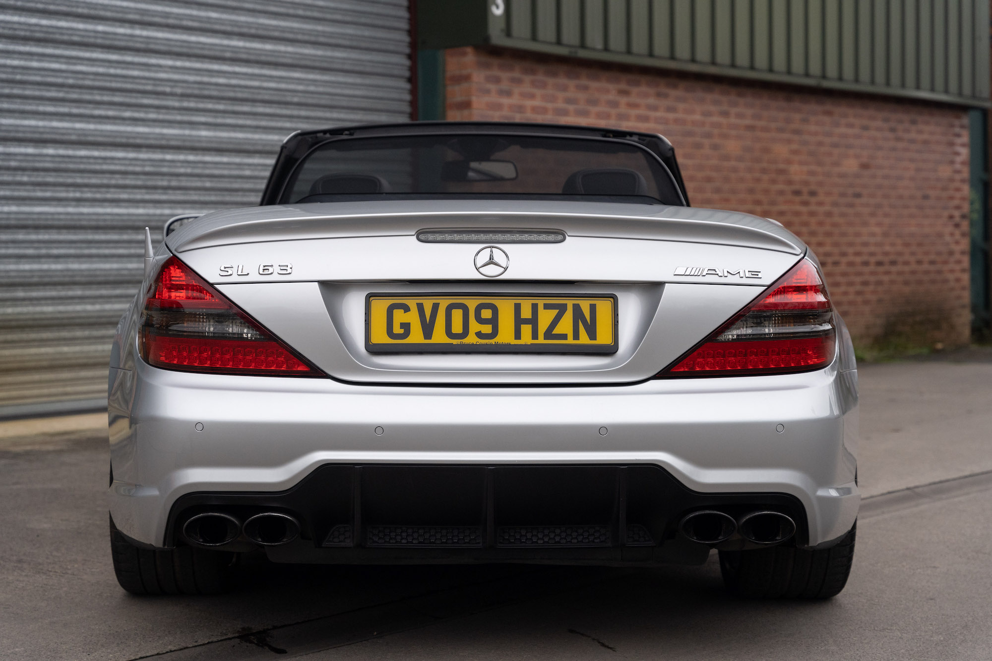 2009 MERCEDES-BENZ (R230) SL63 AMG