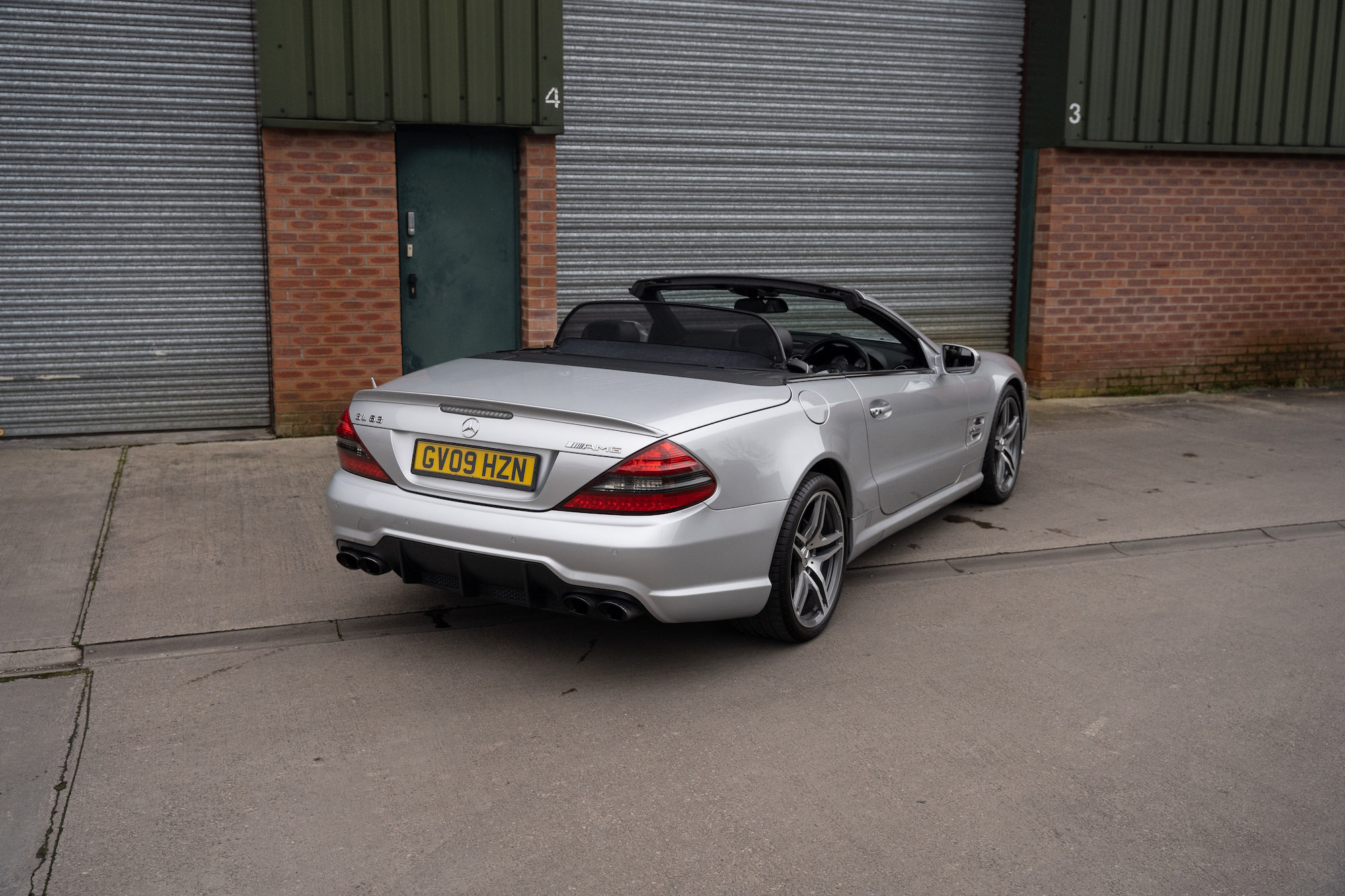 2009 MERCEDES-BENZ (R230) SL63 AMG