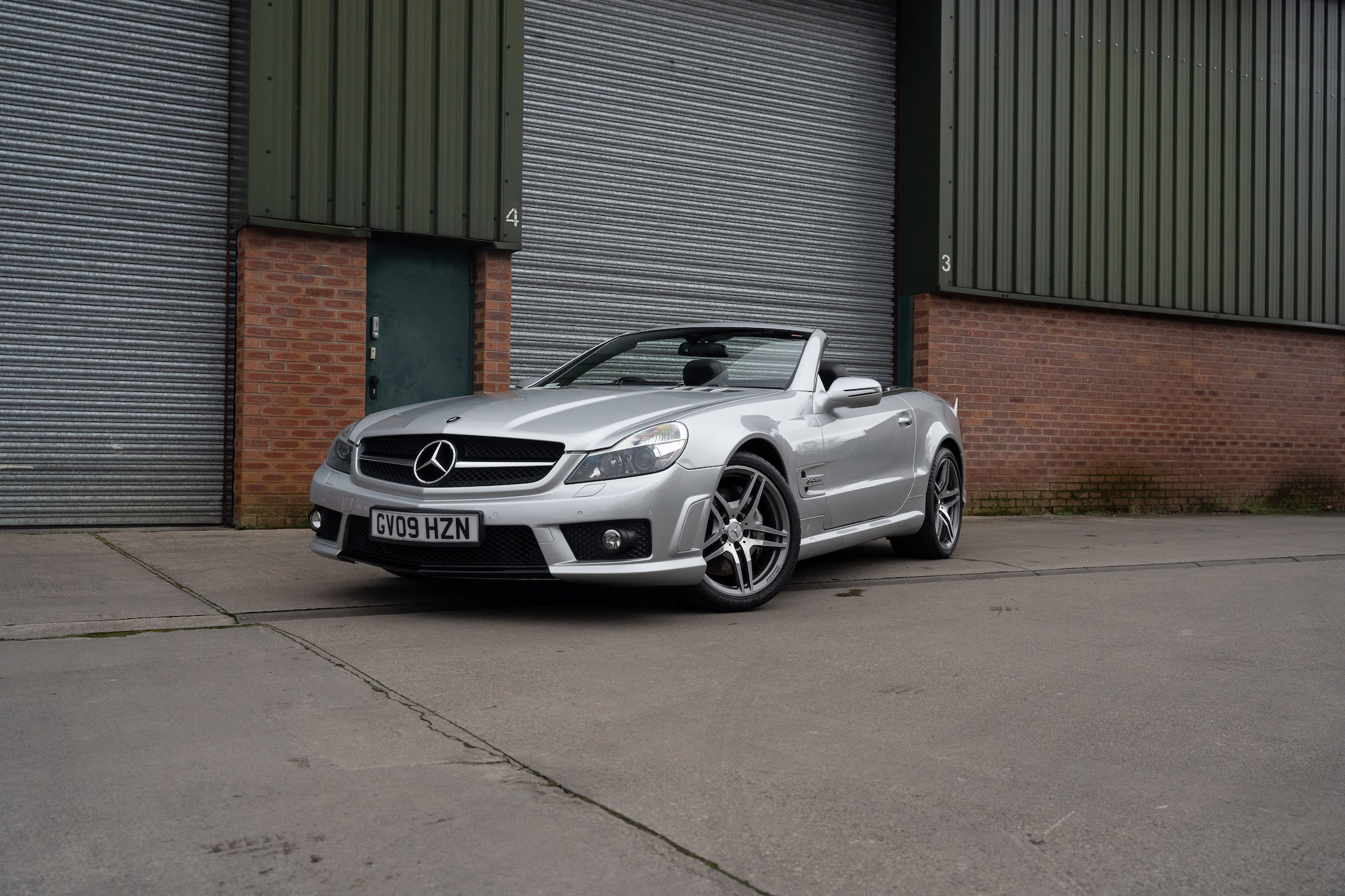 2009 MERCEDES-BENZ (R230) SL63 AMG