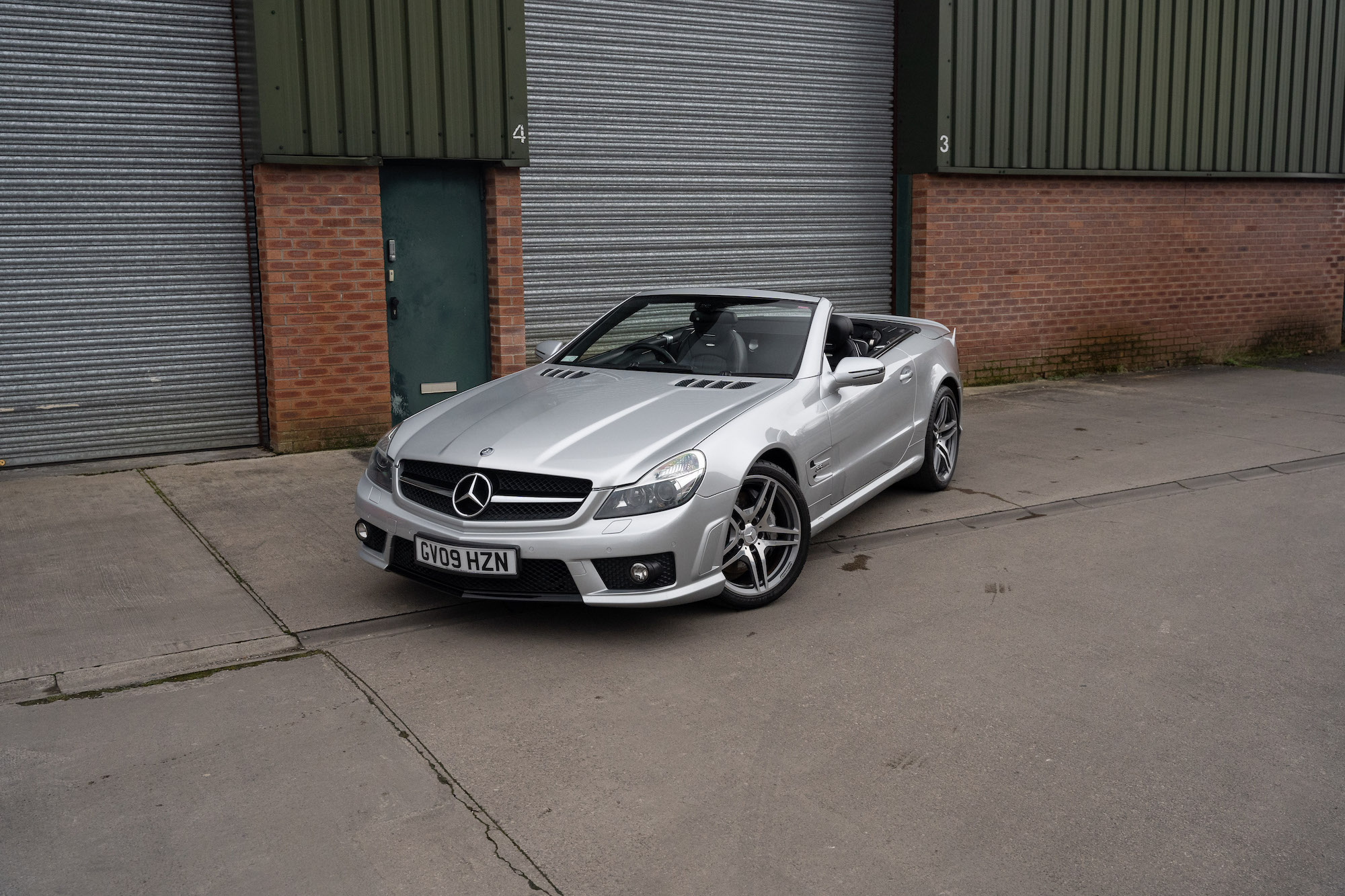 2009 MERCEDES-BENZ (R230) SL63 AMG