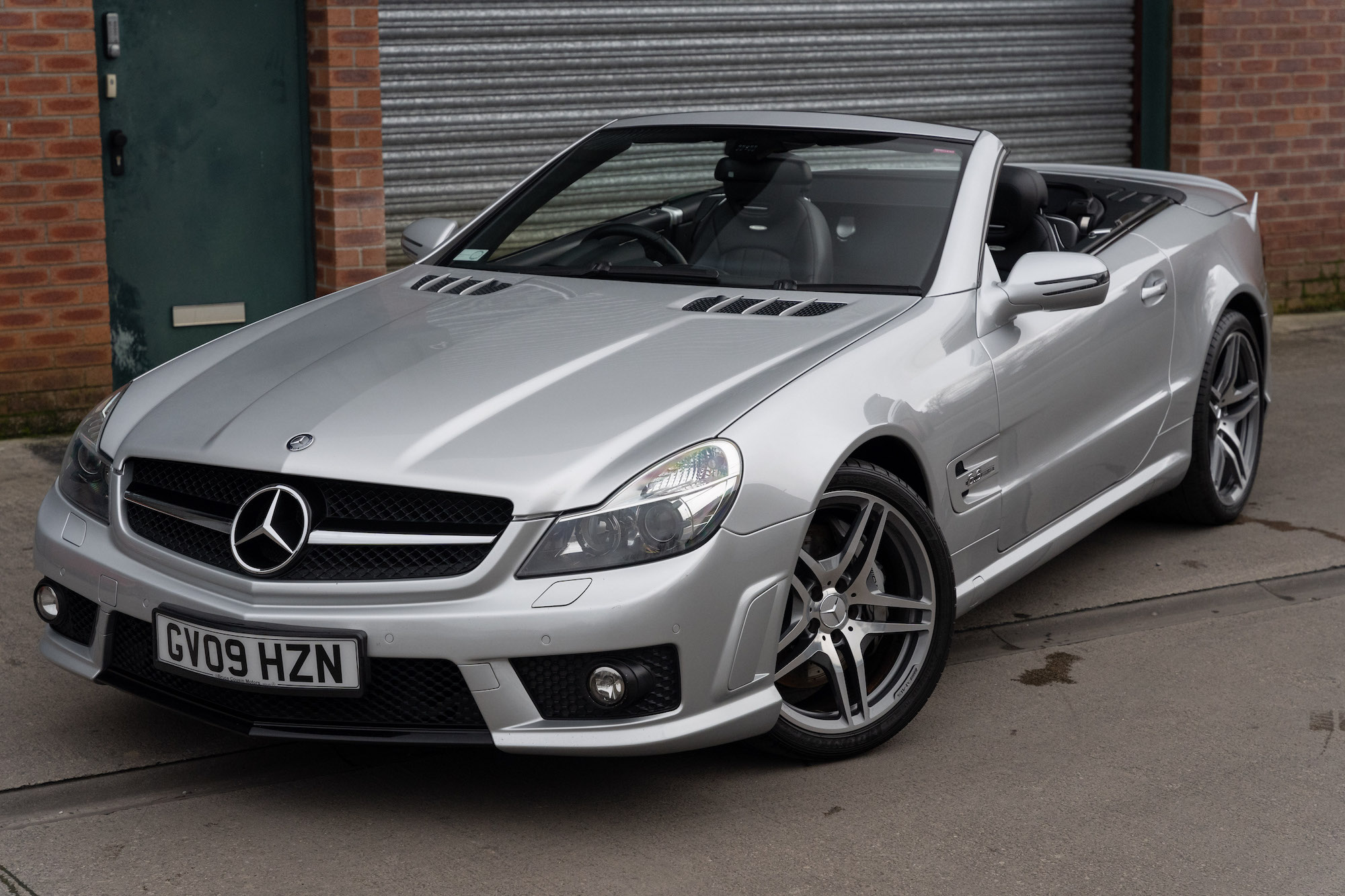 2009 MERCEDES-BENZ (R230) SL63 AMG