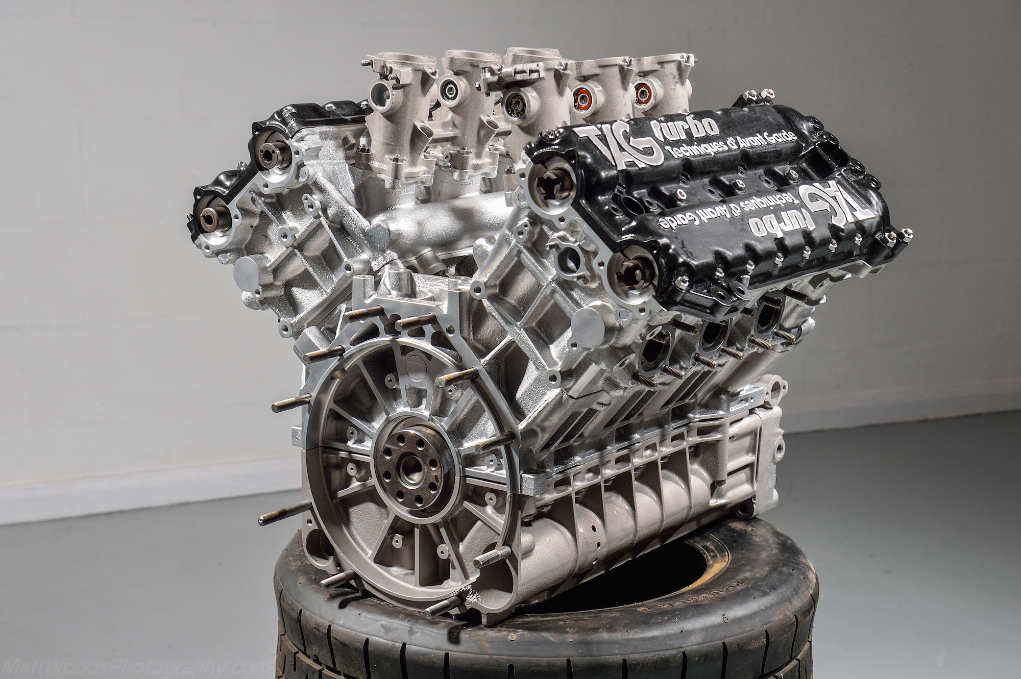 1984 MCLAREN MP4/2 PORSCHE-TAG F1 ENGINE