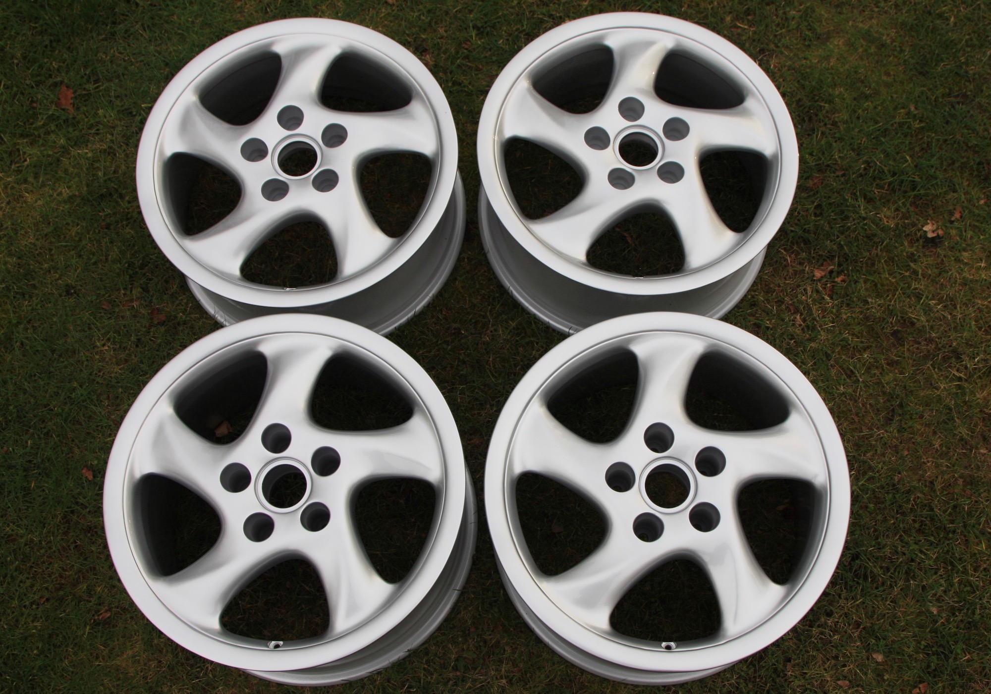 PORSCHE 911 (993) TURBO HOLLOW SPOKE WHEELS