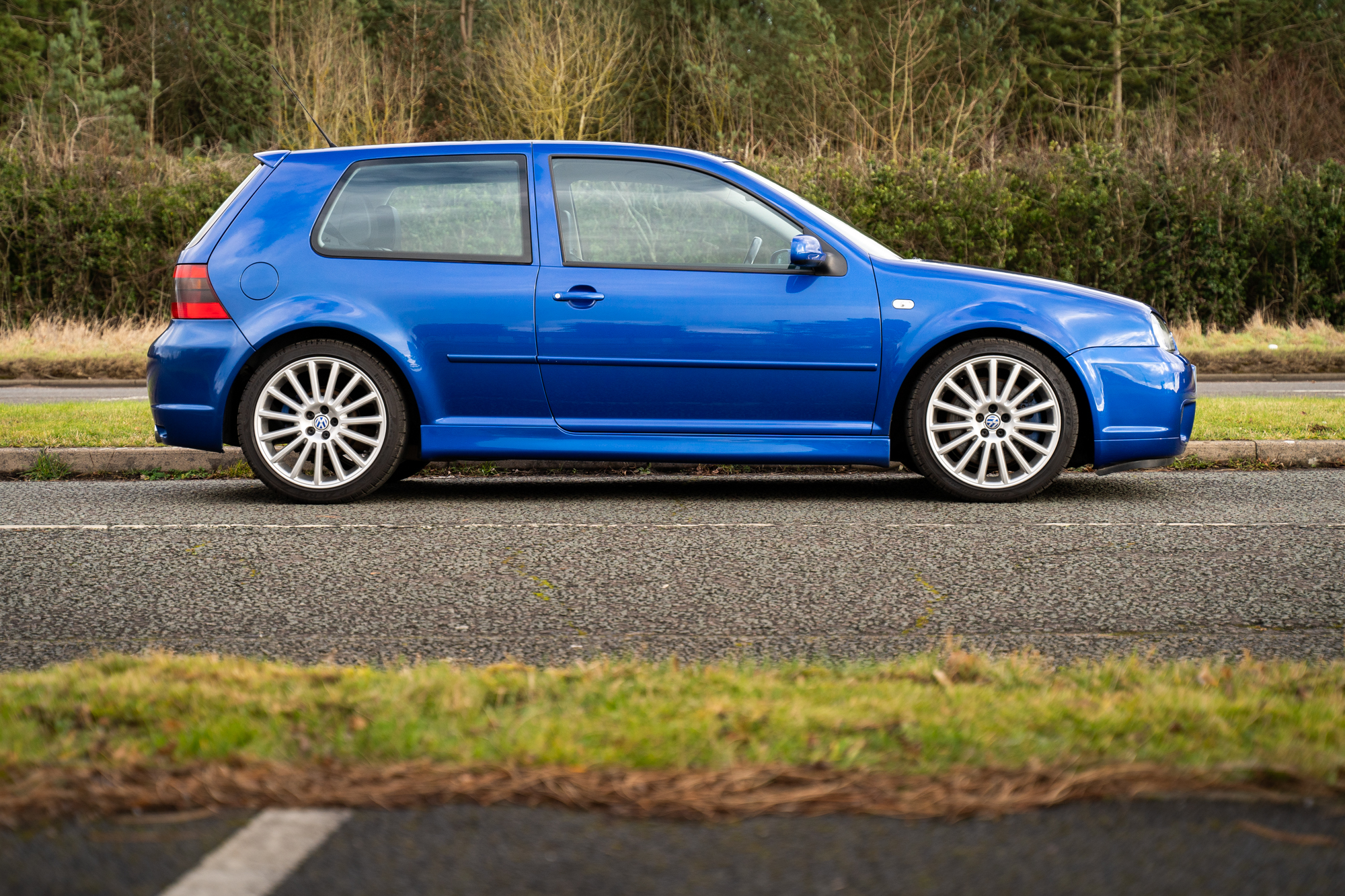 2003 VOLKSWAGEN GOLF (MK4) R32