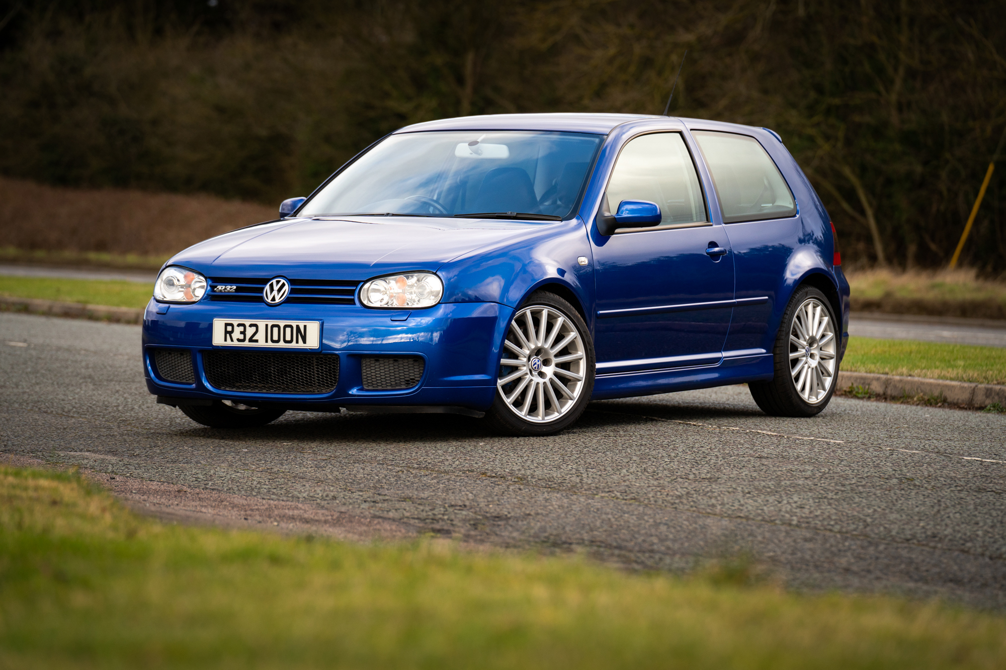 2003 VOLKSWAGEN GOLF (MK4) R32