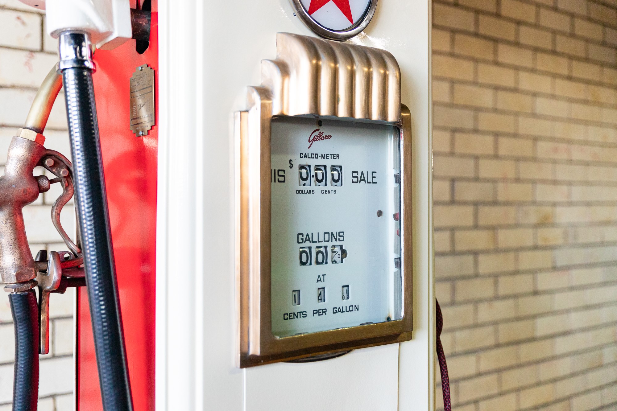 GILBARCO CALCO-METER PETROL PUMP