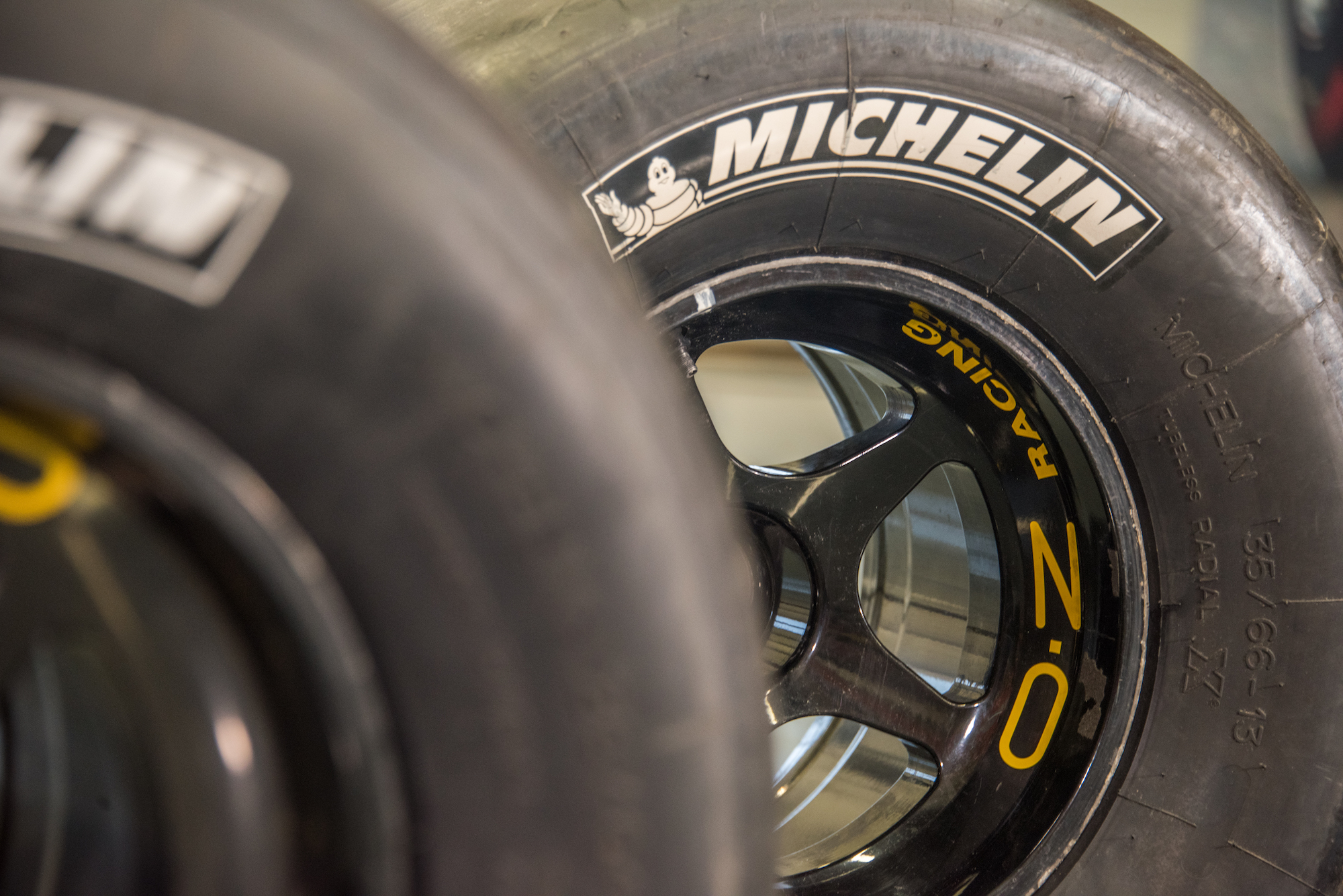 SET OF 1990S OZ RACING F1 WHEELS