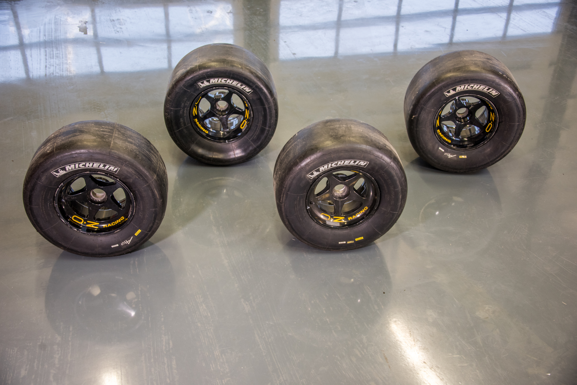 SET OF 1990S OZ RACING F1 WHEELS