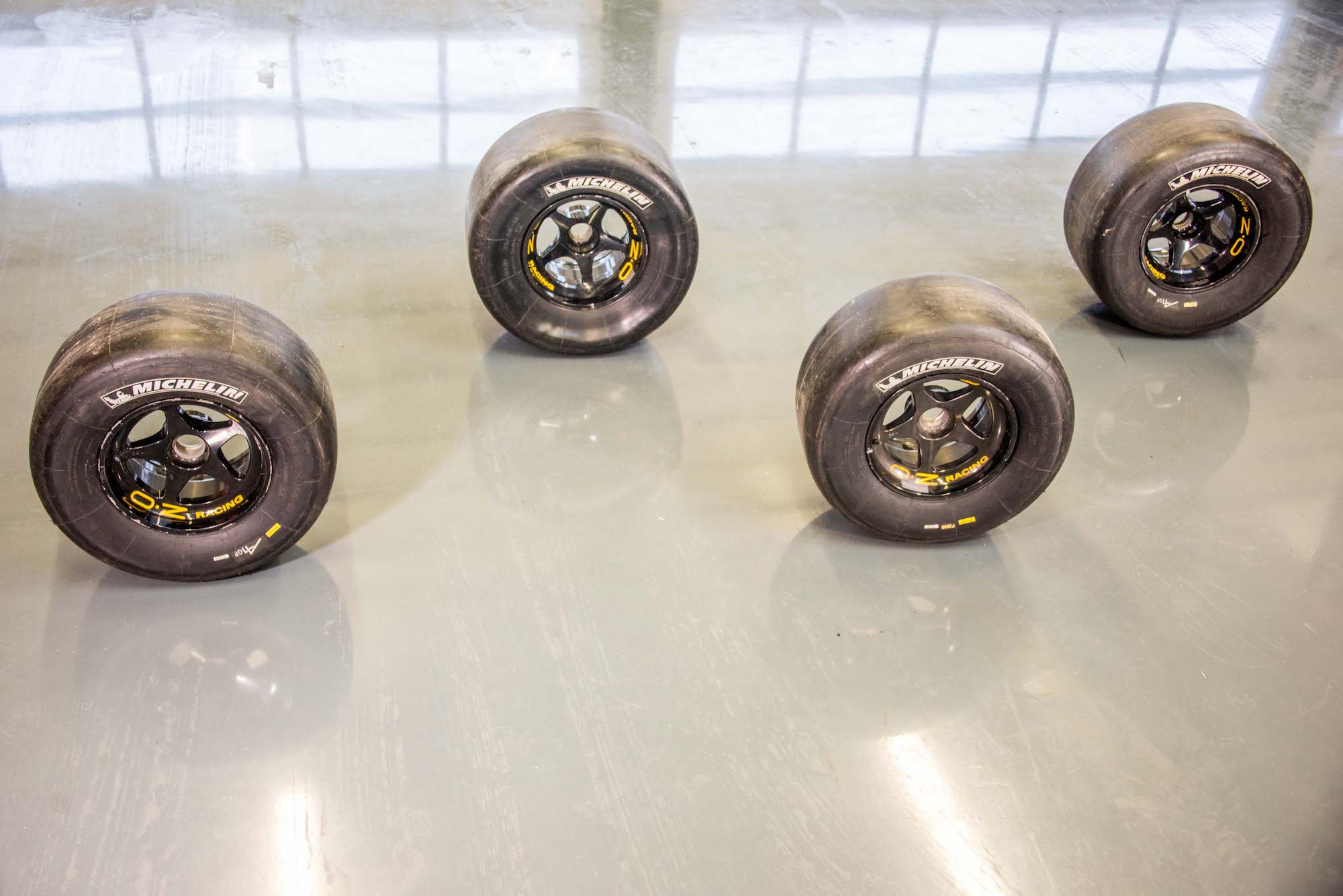 SET OF 1990S OZ RACING F1 WHEELS