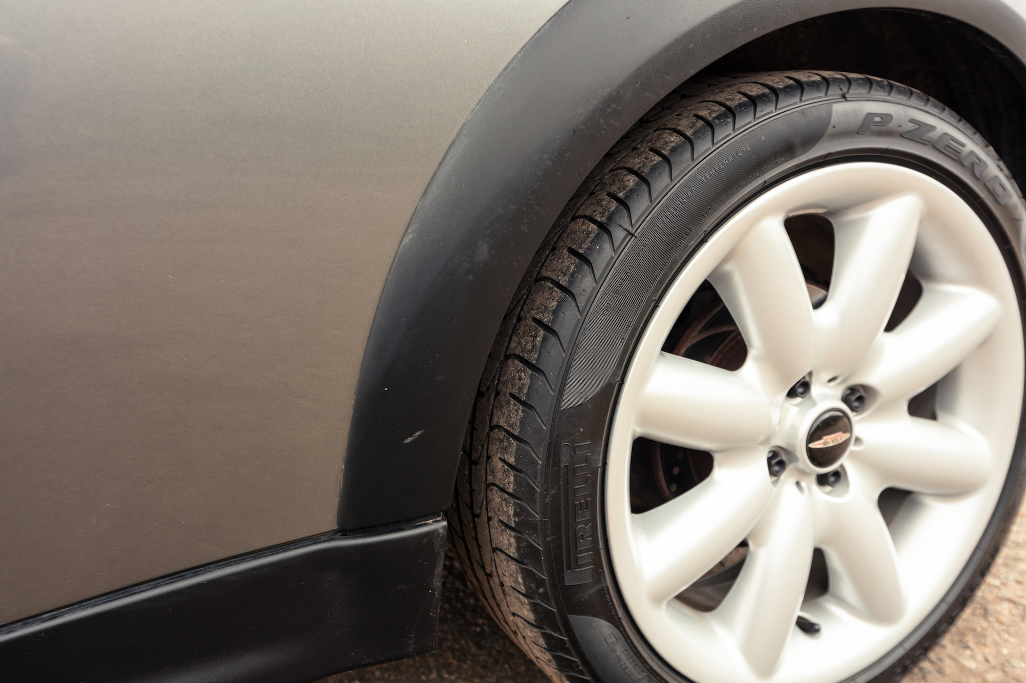 2004 MINI COOPER S – JCW TUNING KIT