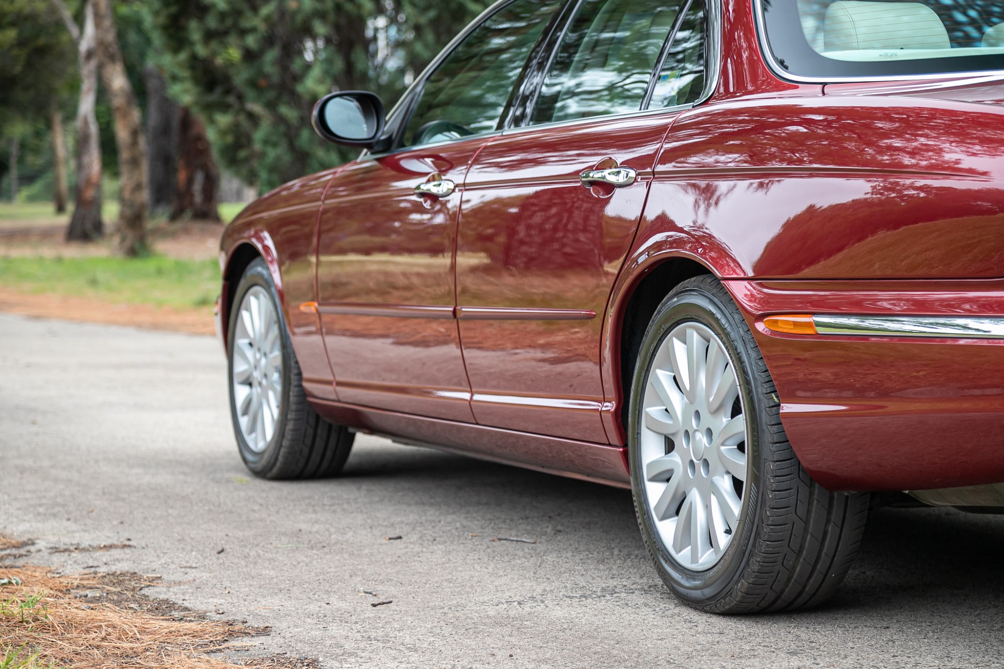 2004 JAGUAR XJ8