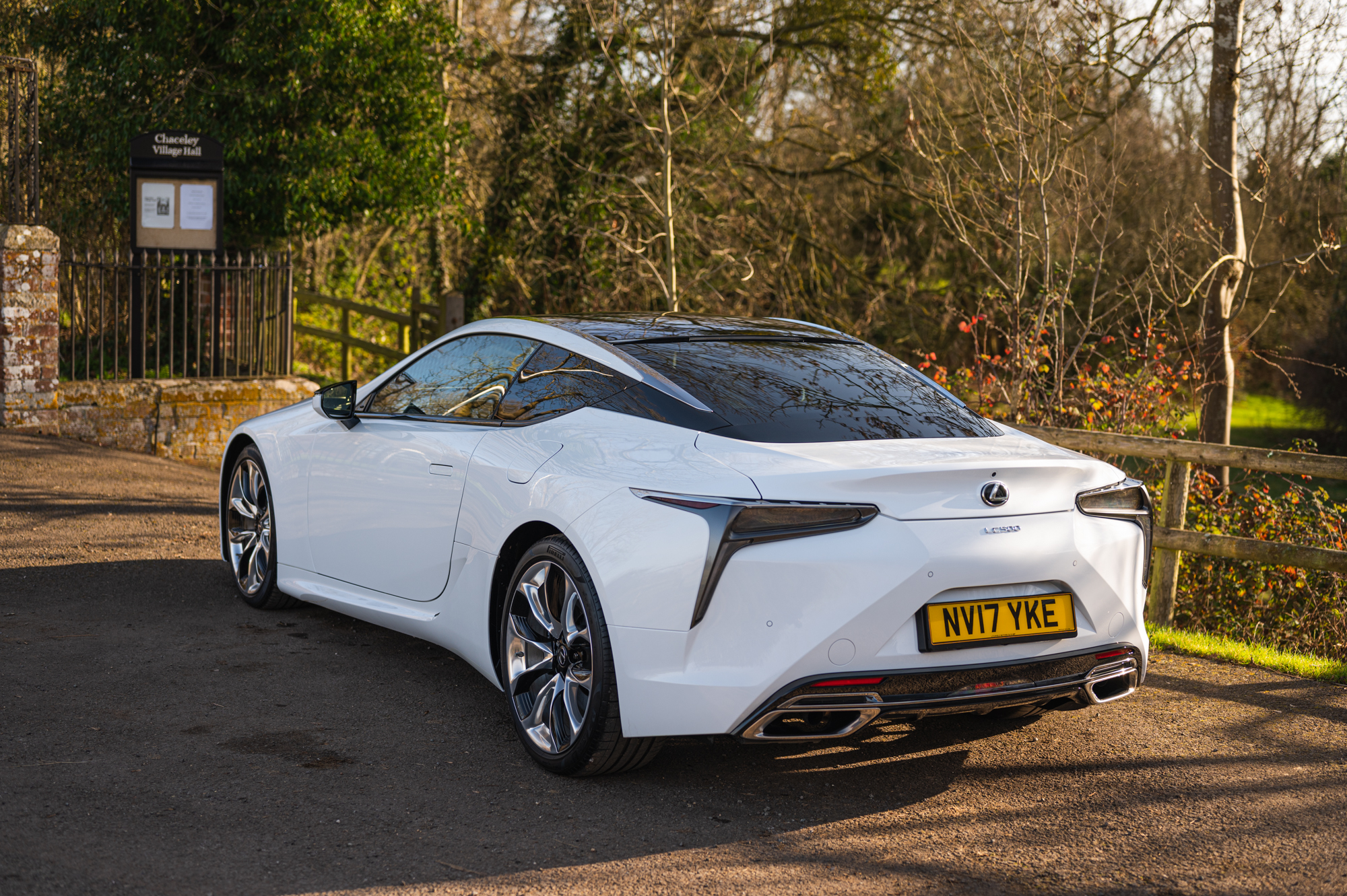 2017 LEXUS LC500 LAUNCH EDITION - 1,747 MILES