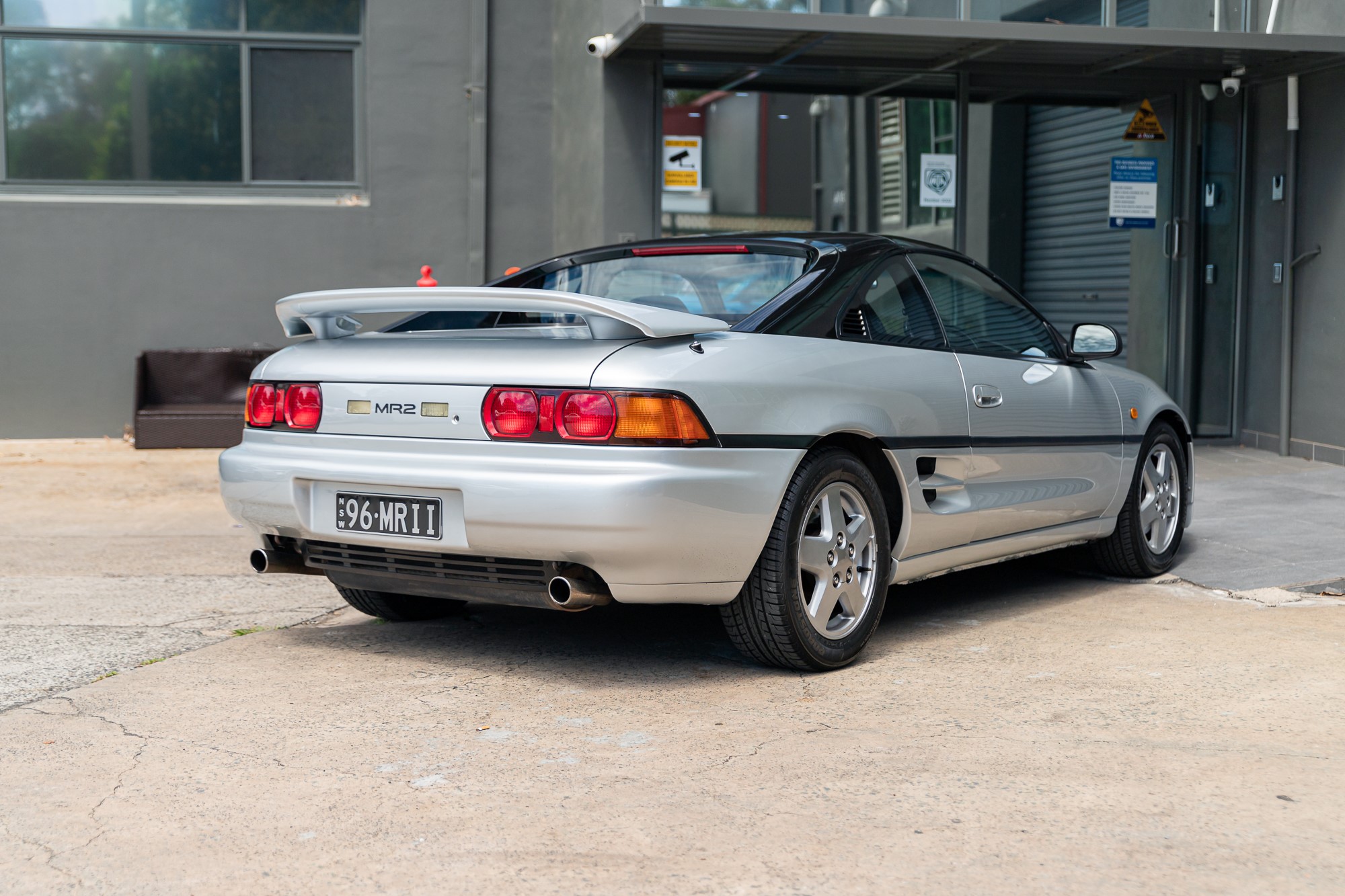 1996 TOYOTA MR2 SONIC SHADOW EDITION