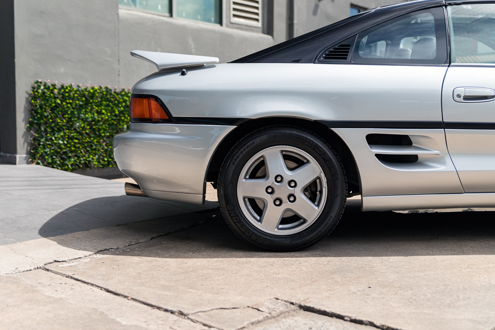 1996 TOYOTA MR2 SONIC SHADOW EDITION