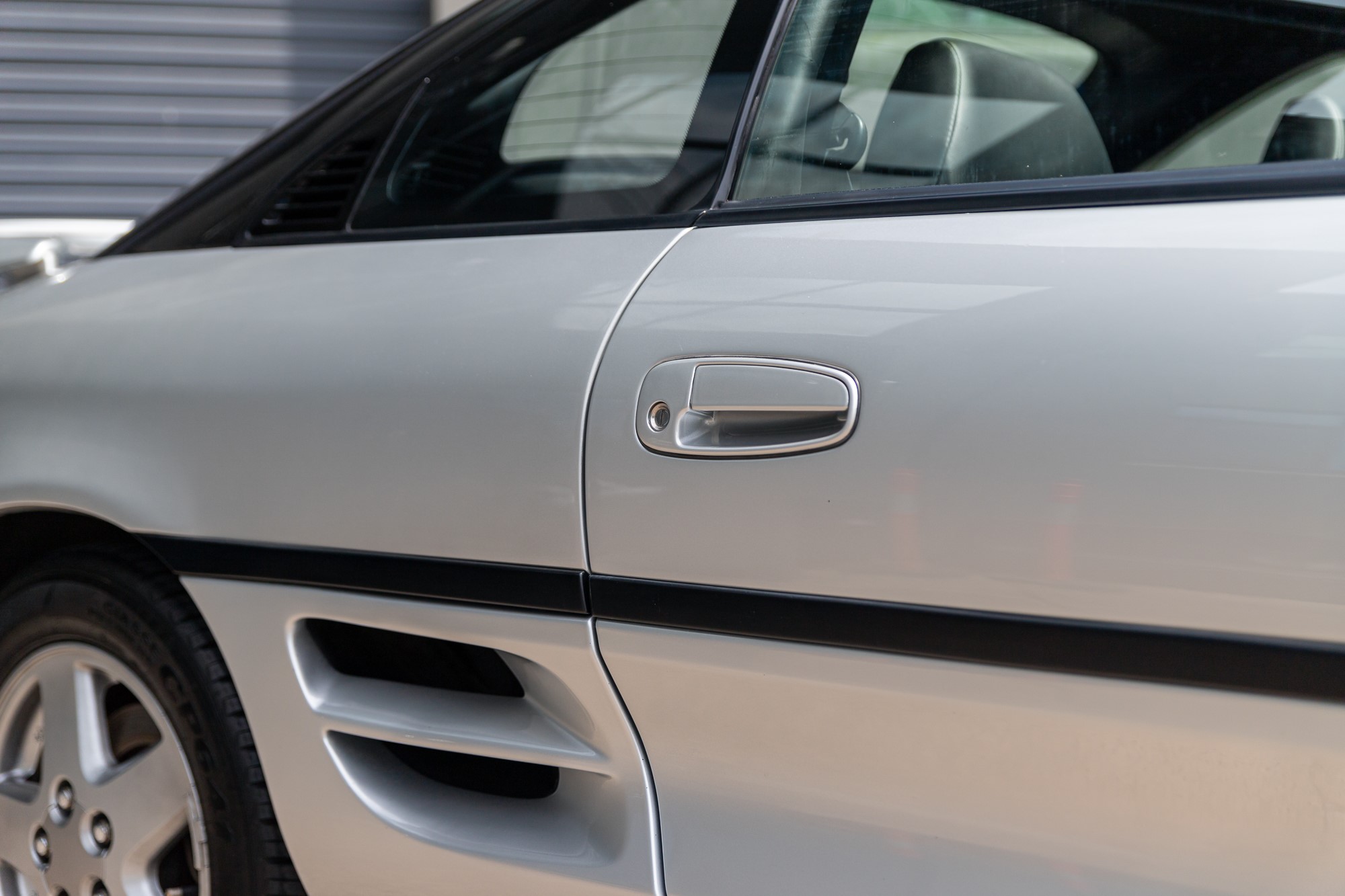 1996 TOYOTA MR2 SONIC SHADOW EDITION