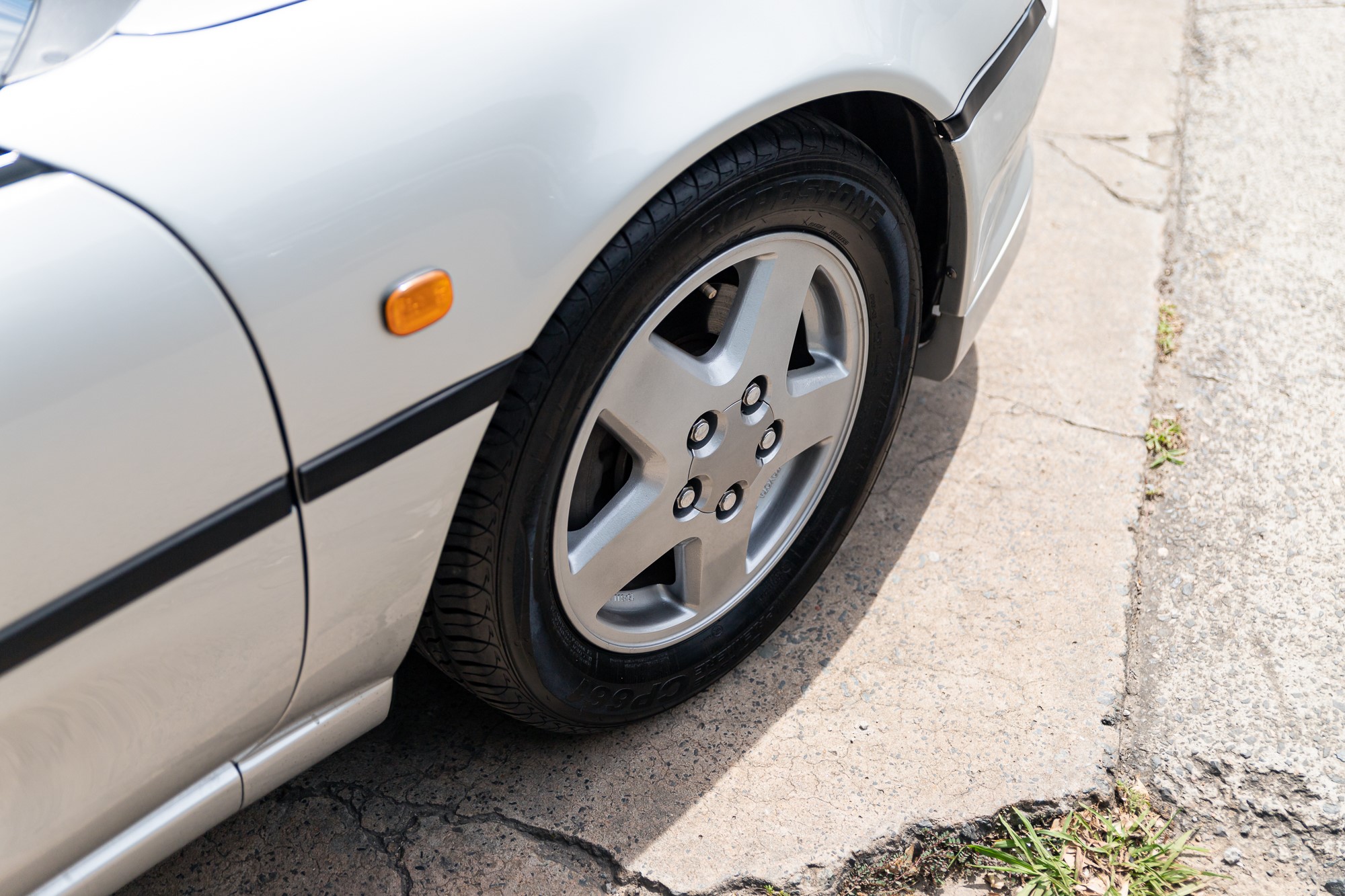 1996 TOYOTA MR2 SONIC SHADOW EDITION